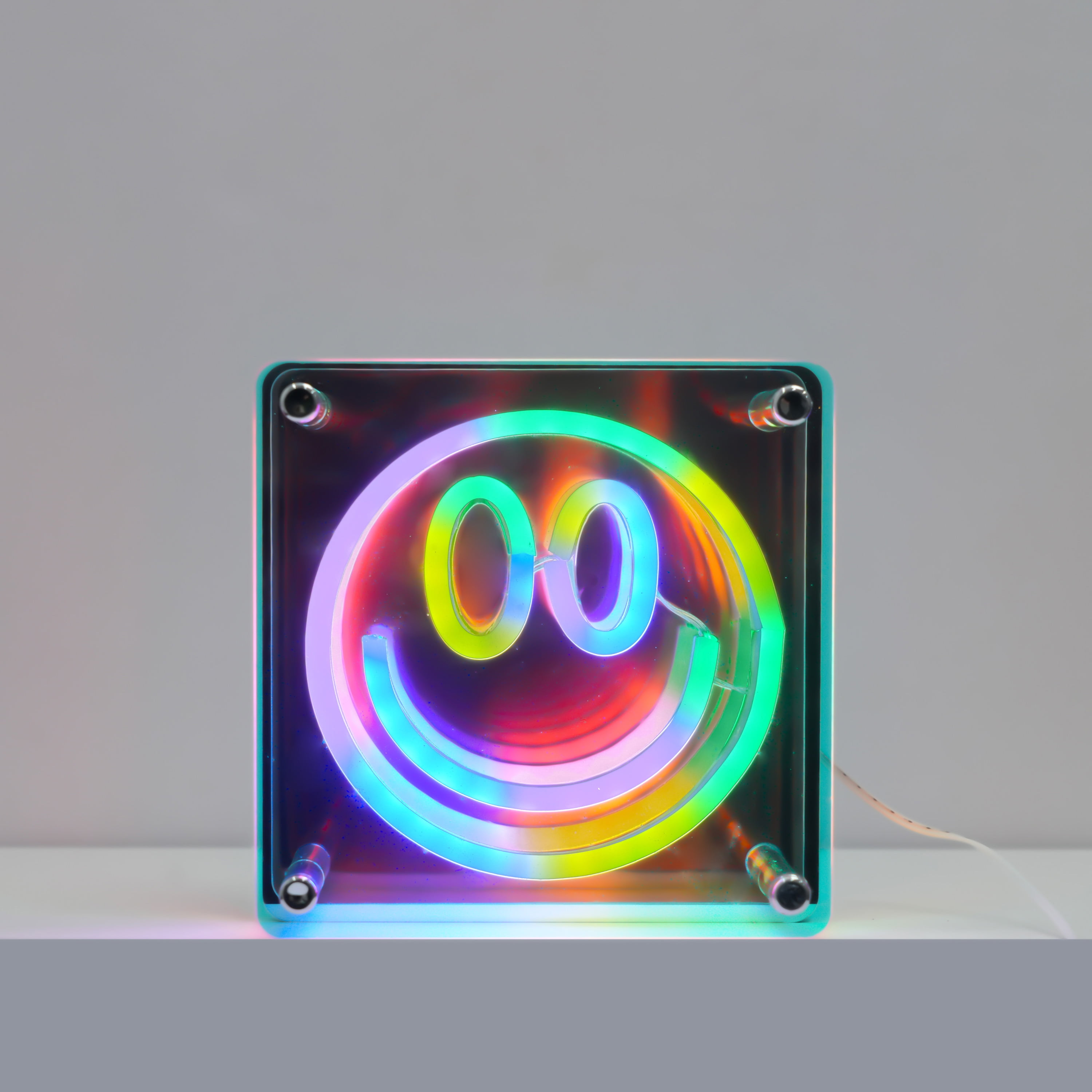 Neon Art Infinity Mirror Lights Wall & Desk Sign-Smile (SMILE3D ...