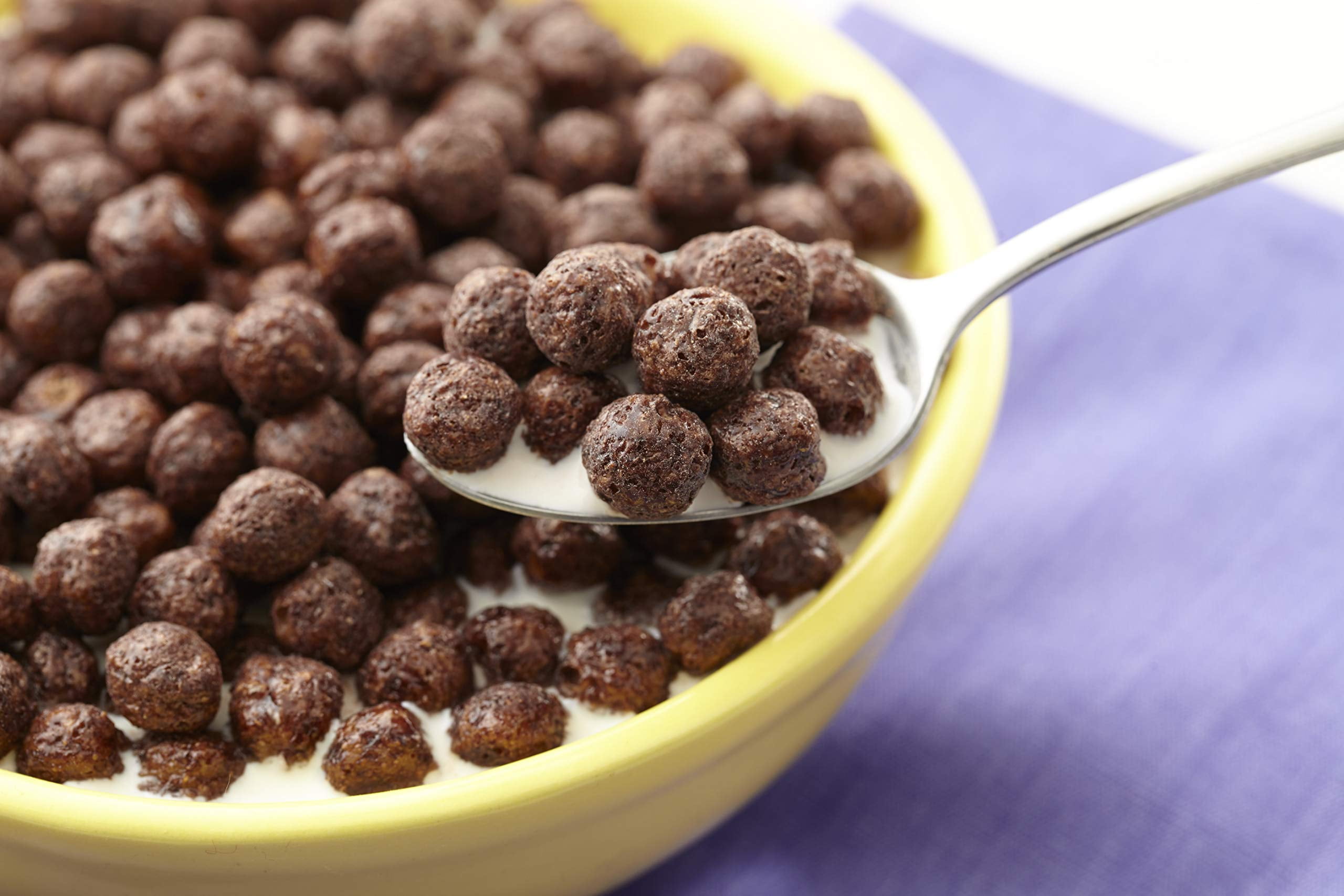 Nesquik 340 GRAM AJH3 CEREAL It turns the milk chocolatey so that the ...
