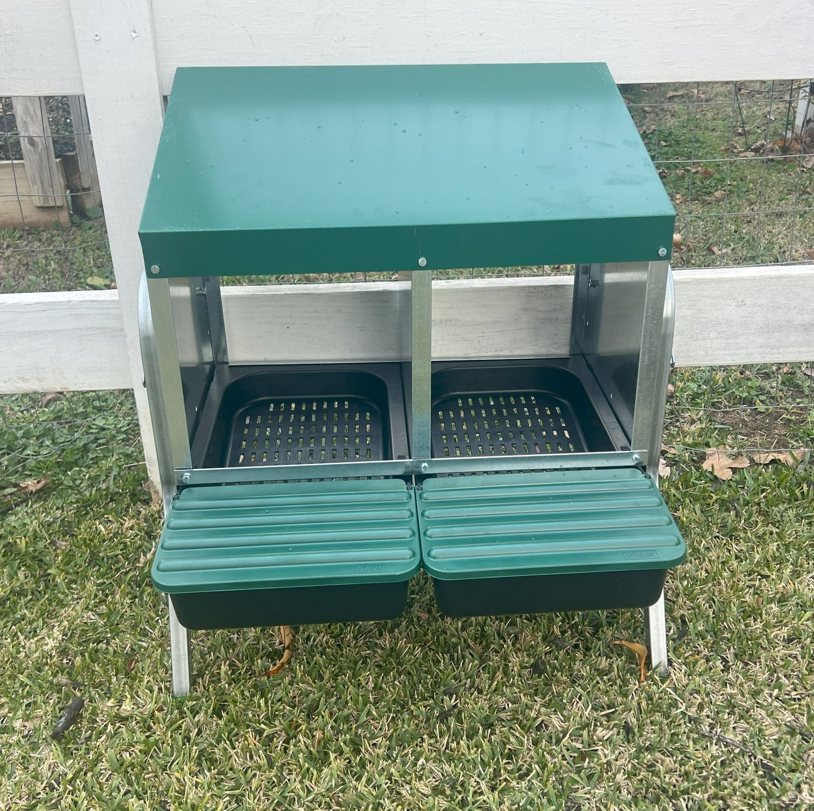 Nesting Box With Legs - 2 Bays - Walmart.com
