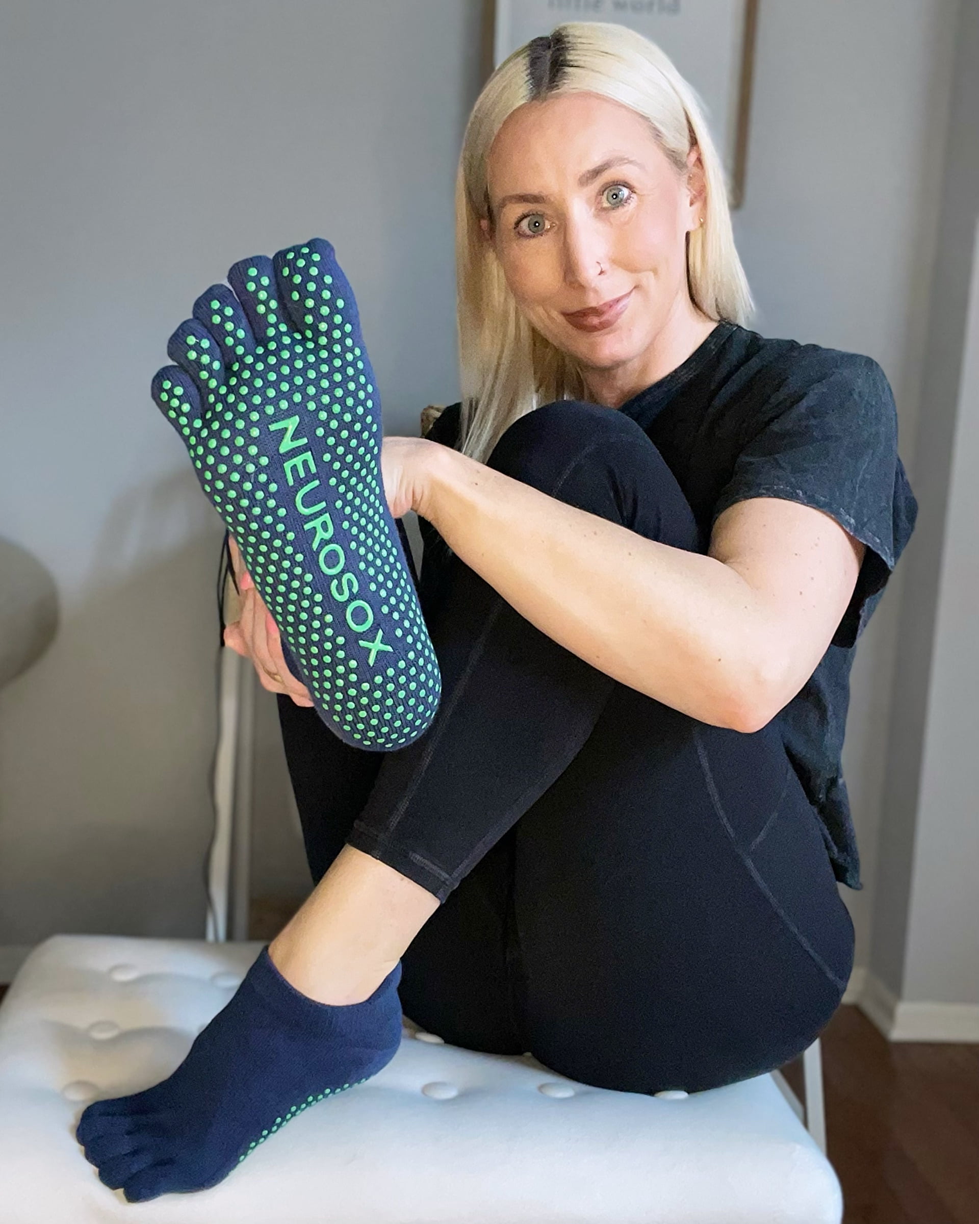 NeuroSox Five Toe Grip Sock - Walmart.com