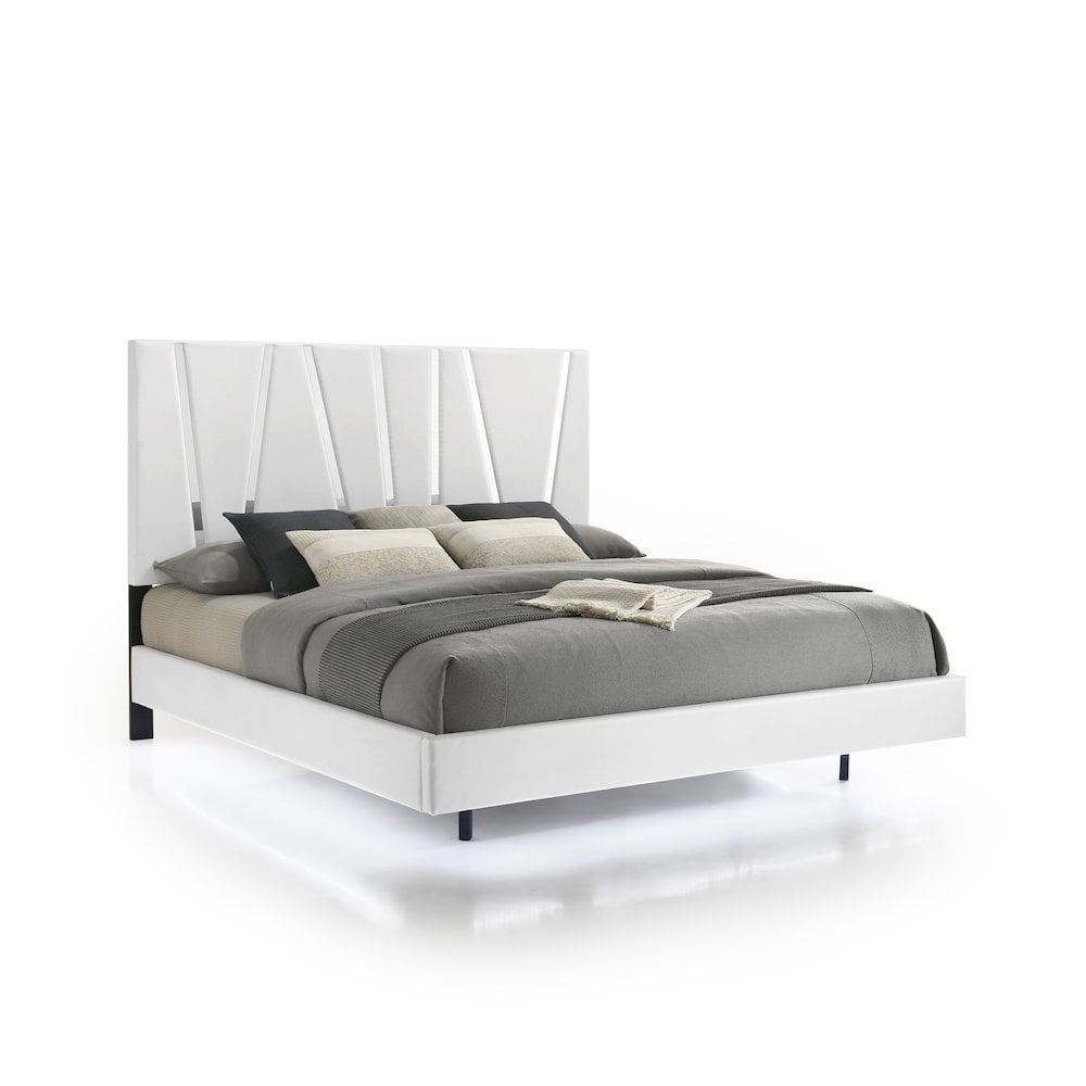 New Classic Furniture Europa Wood King Bed with 2 Ns and Panels, White ...