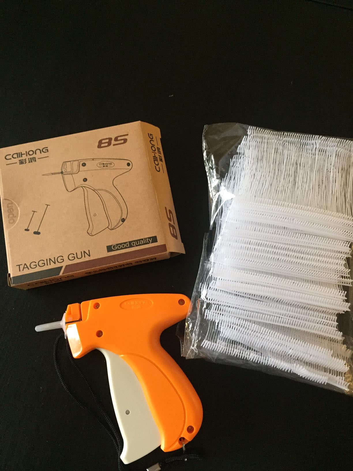 New Garment Clothing Price Label Tagging TAG Tagger Gun with 2000 BARBS ...