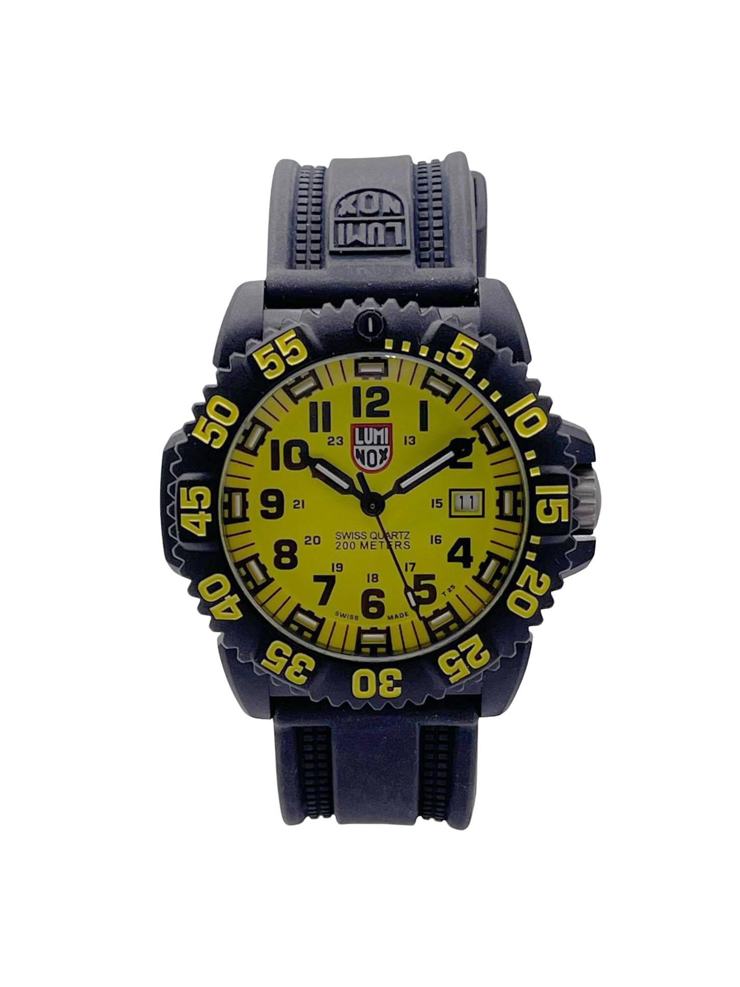New Luminox Navy Seal Colormarker 44mm Carbon Yellow Quartz Watch XS ...