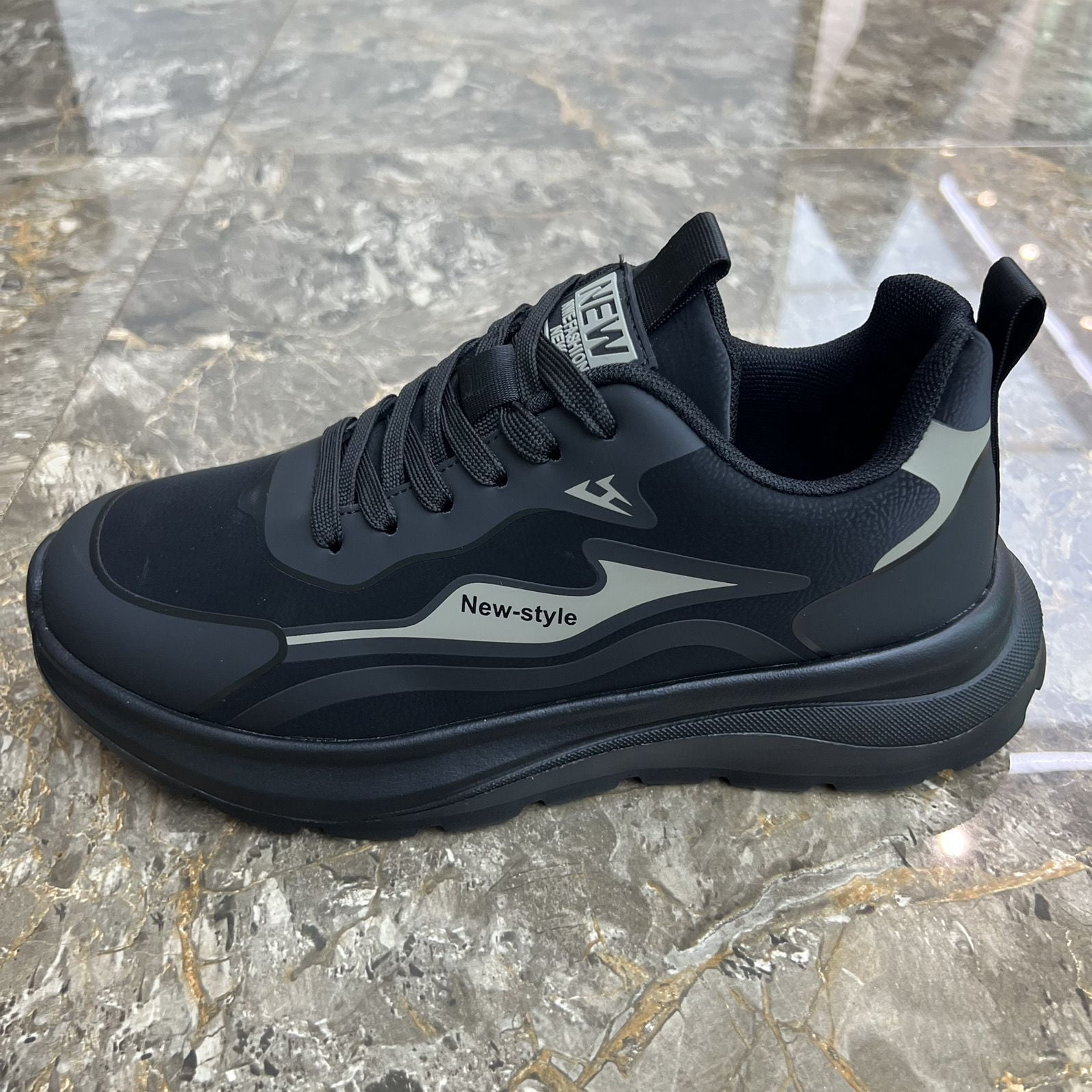 New Men'S Athletic Footwear for 2026, Featuring Soft Soles That Prevent ...