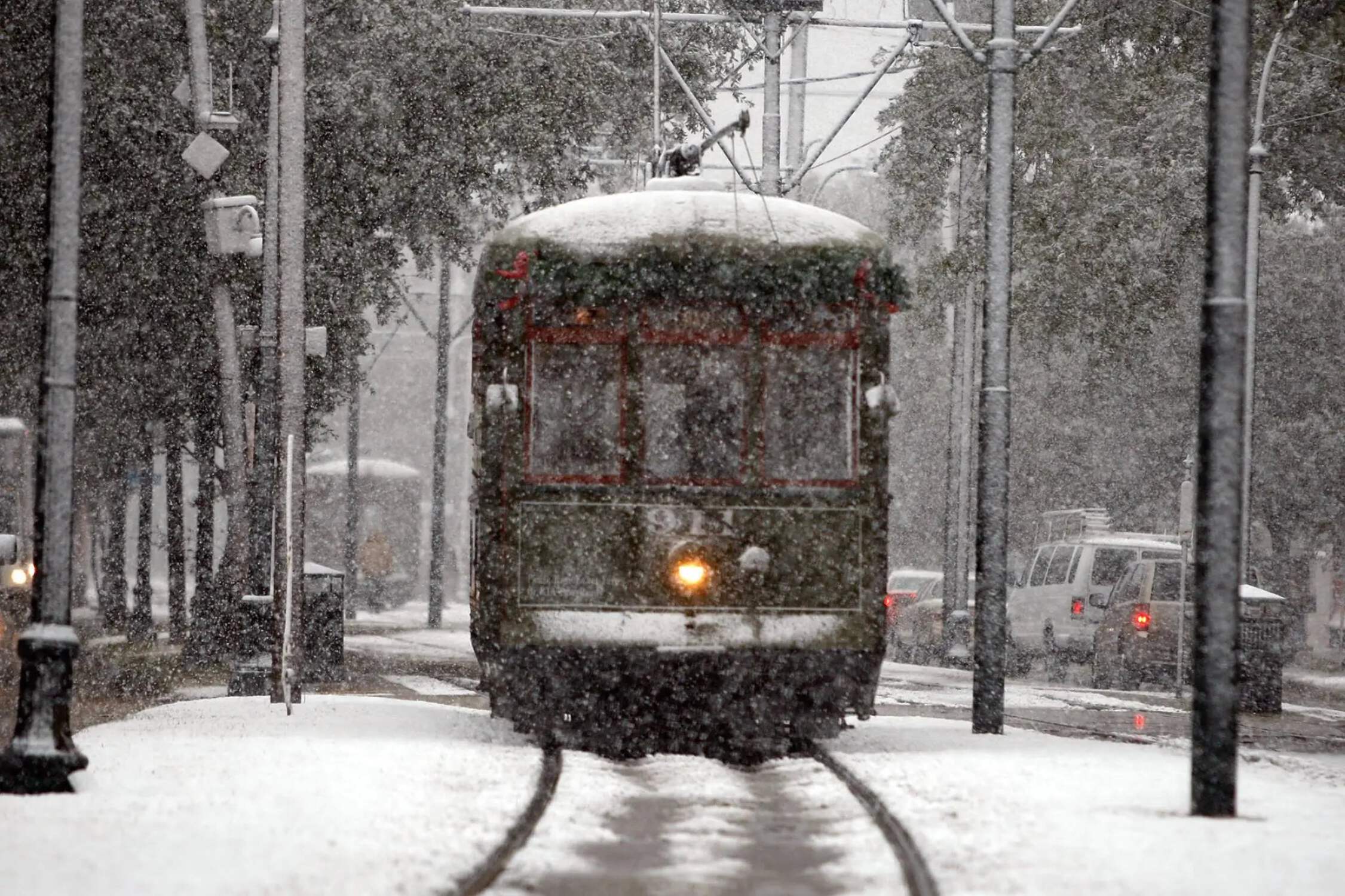 New Orleans Snow Train Trolley GLOSSY POSTER PICTURE PHOTO PRINT BANNER ...