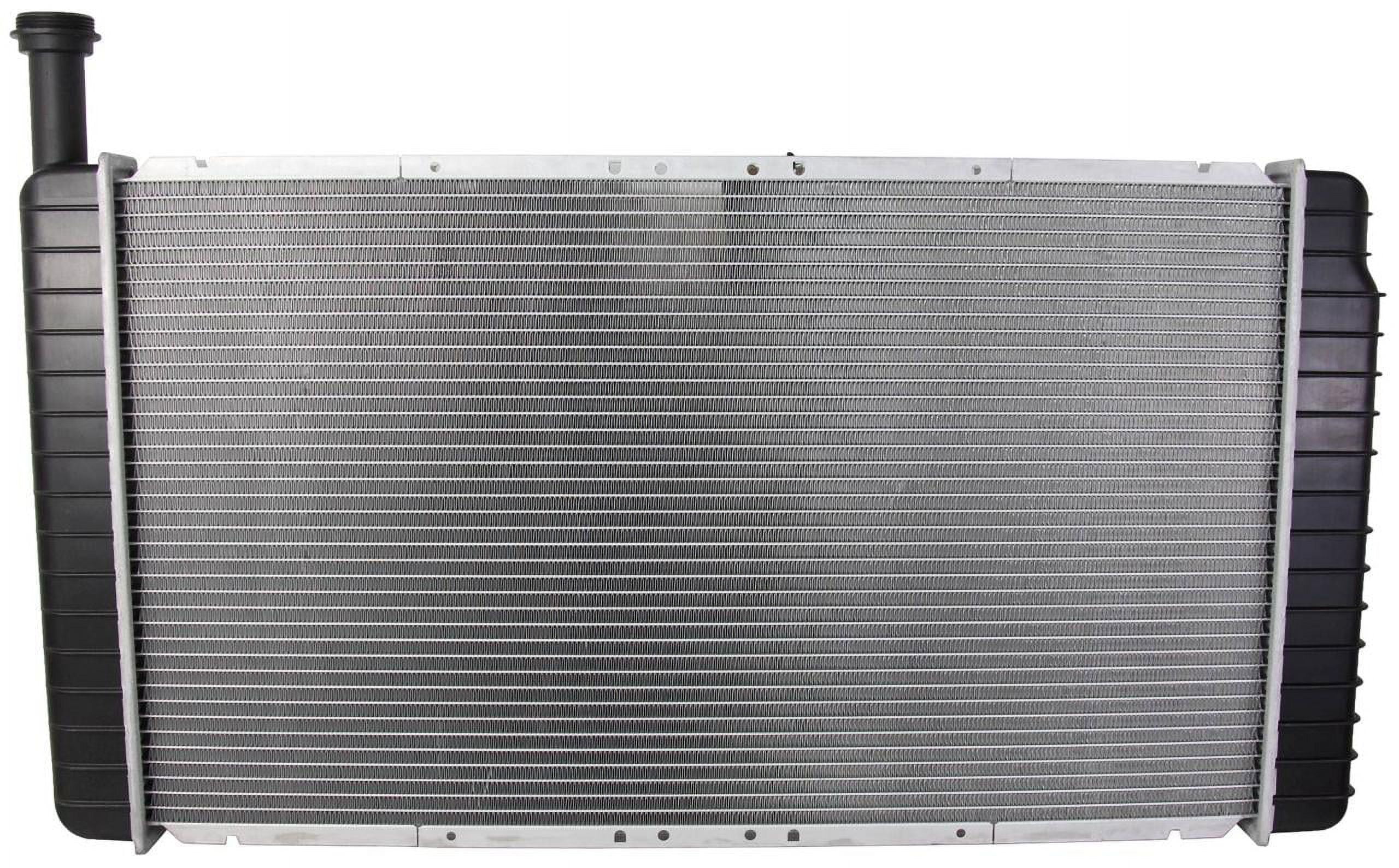 New Radiator Assembly Fits Chevrolet Express 1500 2500 3500 2003-2004 ...