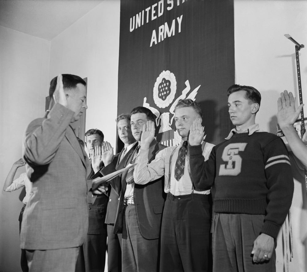 New Recruits To The U.S. Army Taking Their Service Oath. They Were ...
