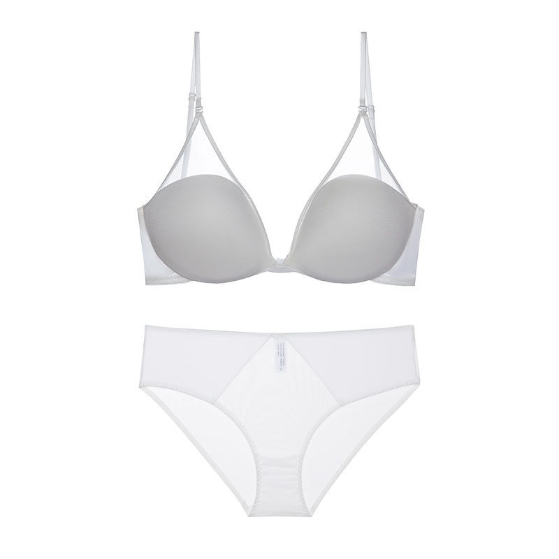 HHH New U-Shaped Bare Back Bra Seamless Back Shaping Bra Female Small ...