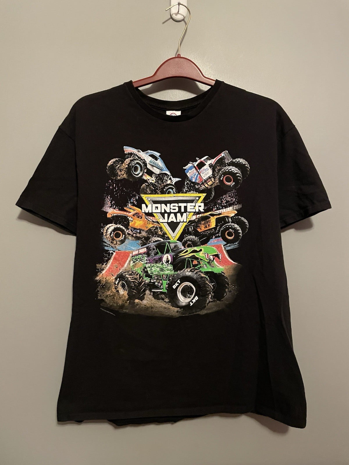 New Unique Monster Truck Design Men's XL Black T-Shirt: Monster Jam ...