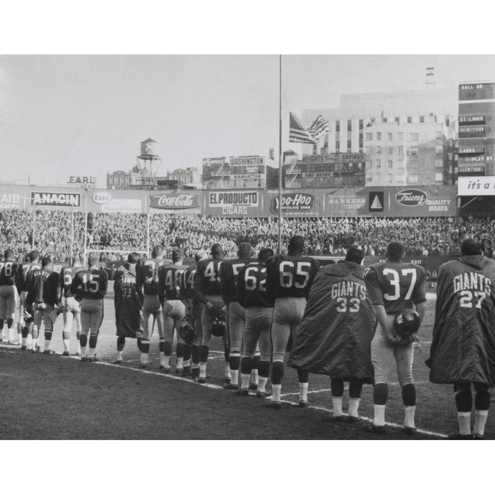 New York Giants Football Team During A Moment Of Prayer For President ...