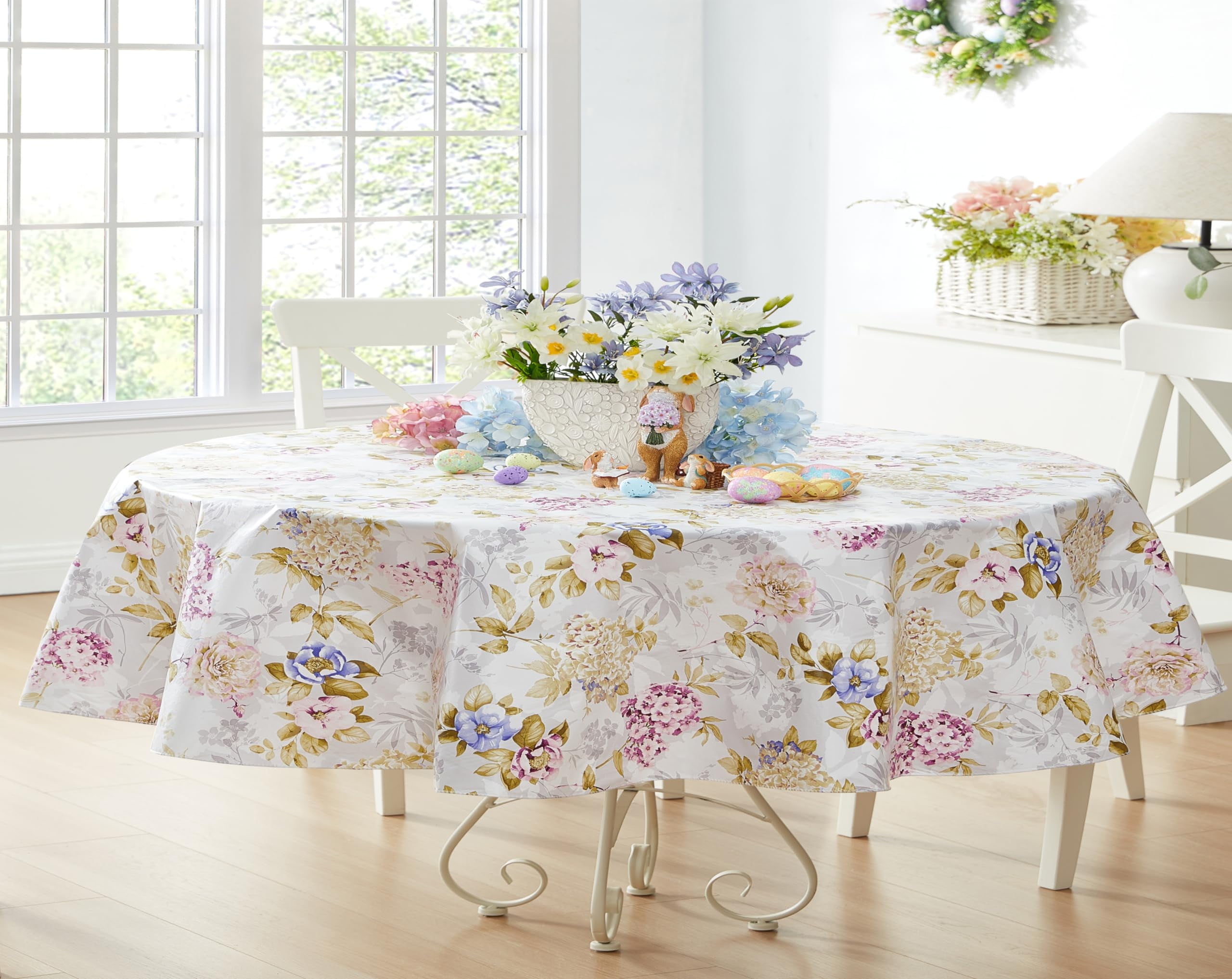 Newbridge Avery Garden Hydrangea Floral 60 x 84 inch Oval Vinyl ...