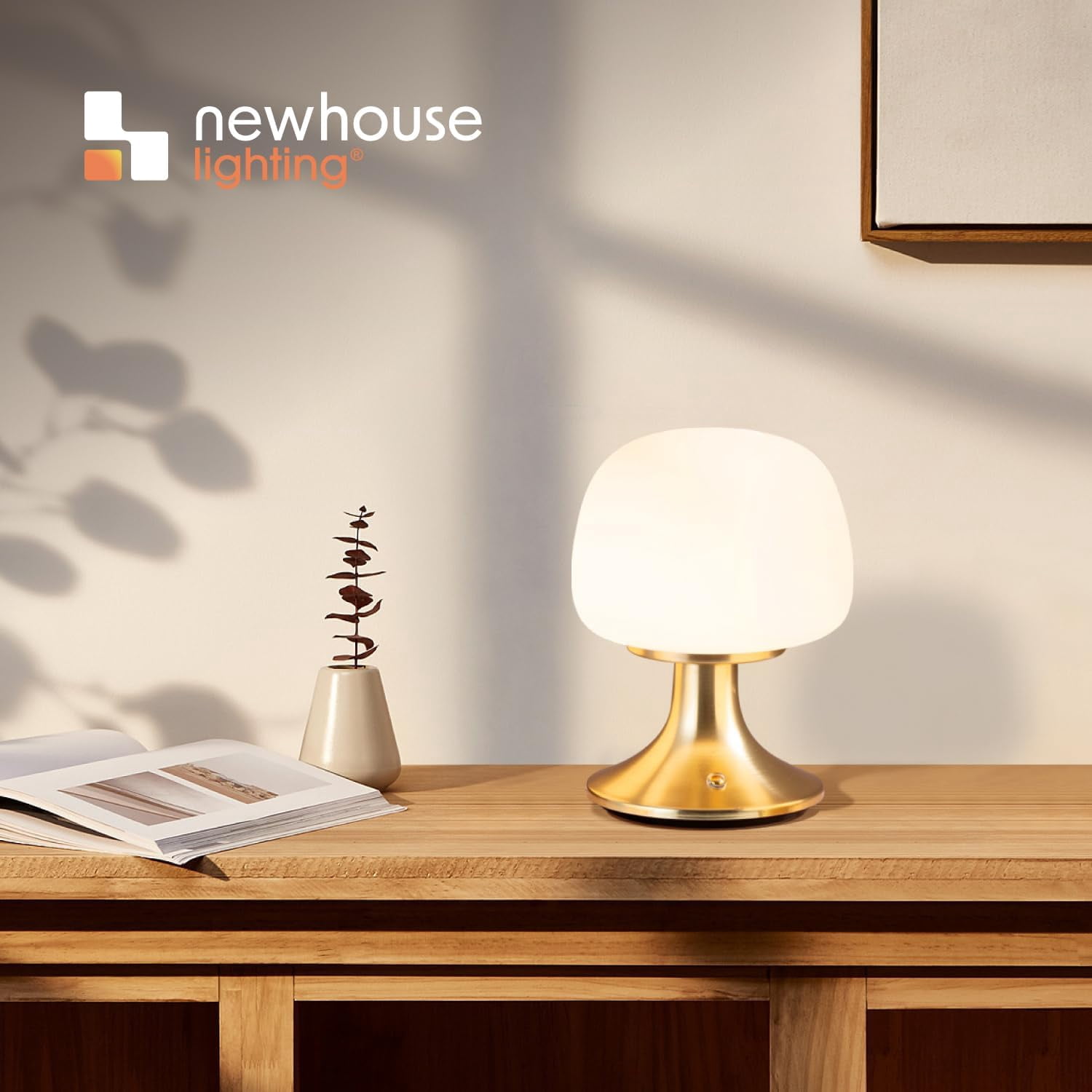 Newhouse Lighting Verona, Brass 2700K Dimmable Cordless USB-C ...