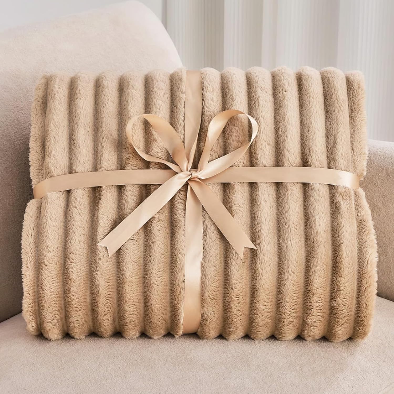 Nicebelie Flannel Milk Velvet Cover Blanket, 2025 Popular Soft Plush ...