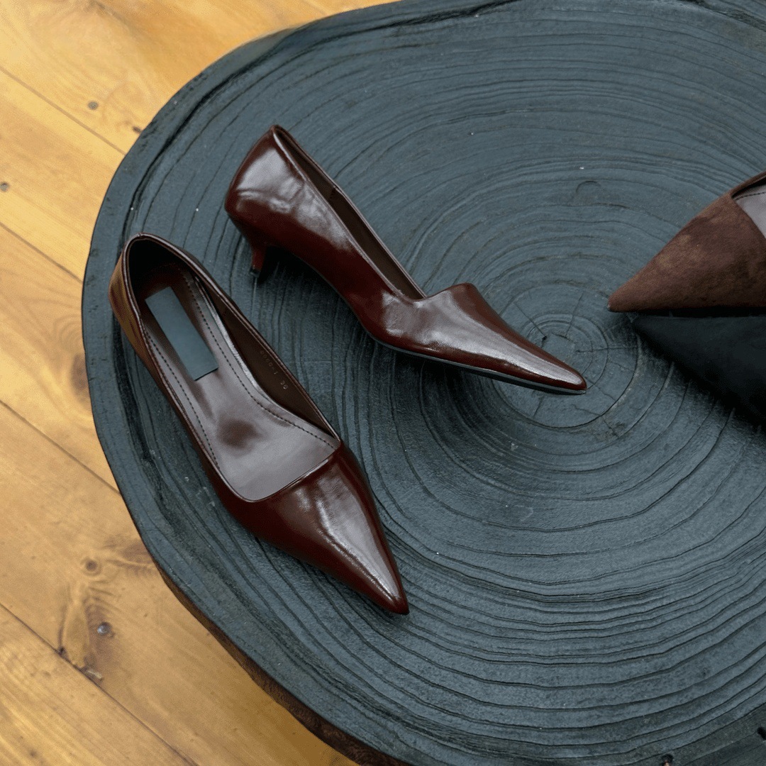 Niche Design Retro Pointed Toe Commuter Shoes 2024 Autumn New French ...