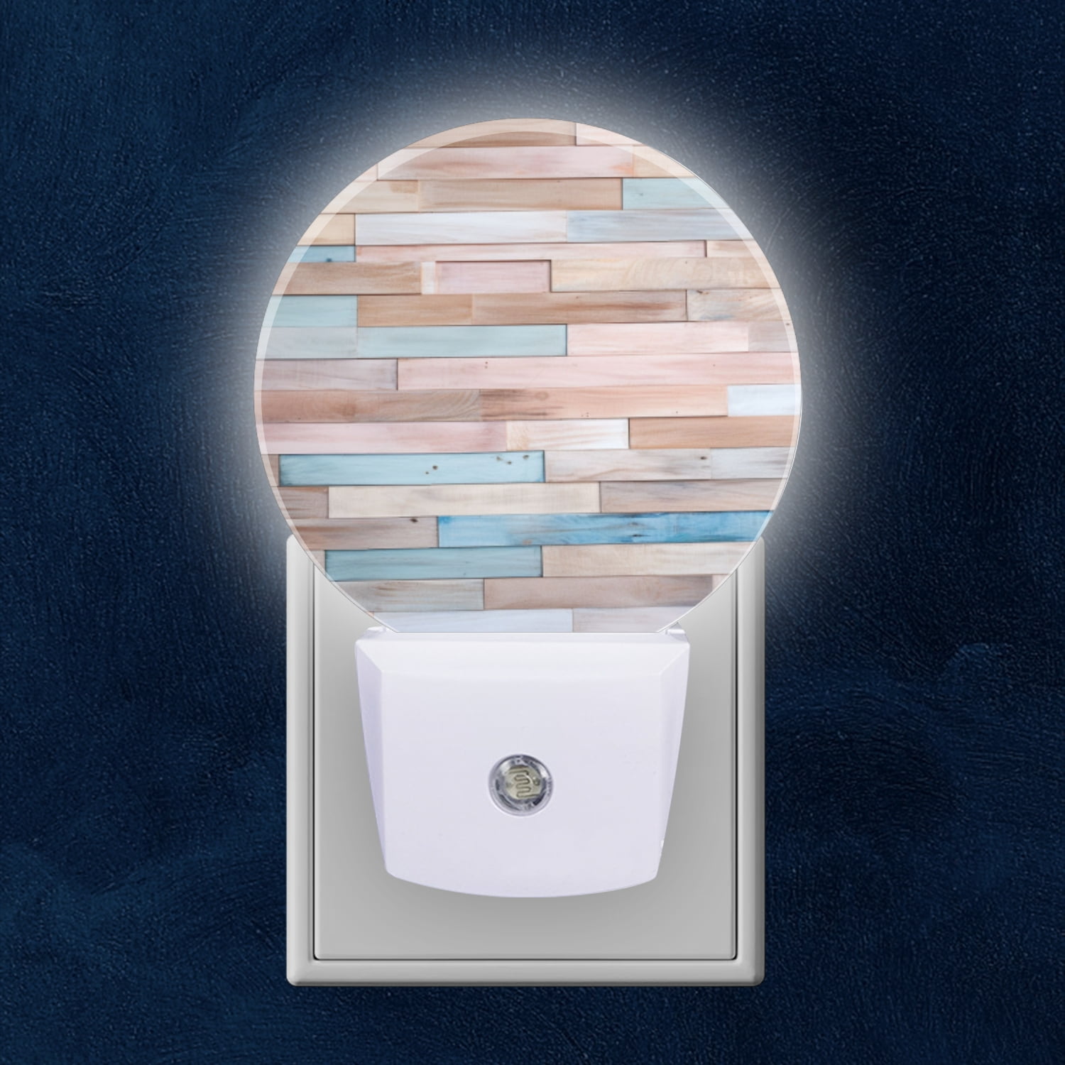 Night Light Plug into Wall,Dusk to Dawn Sensor Auto-On/Off for Bathroom ...