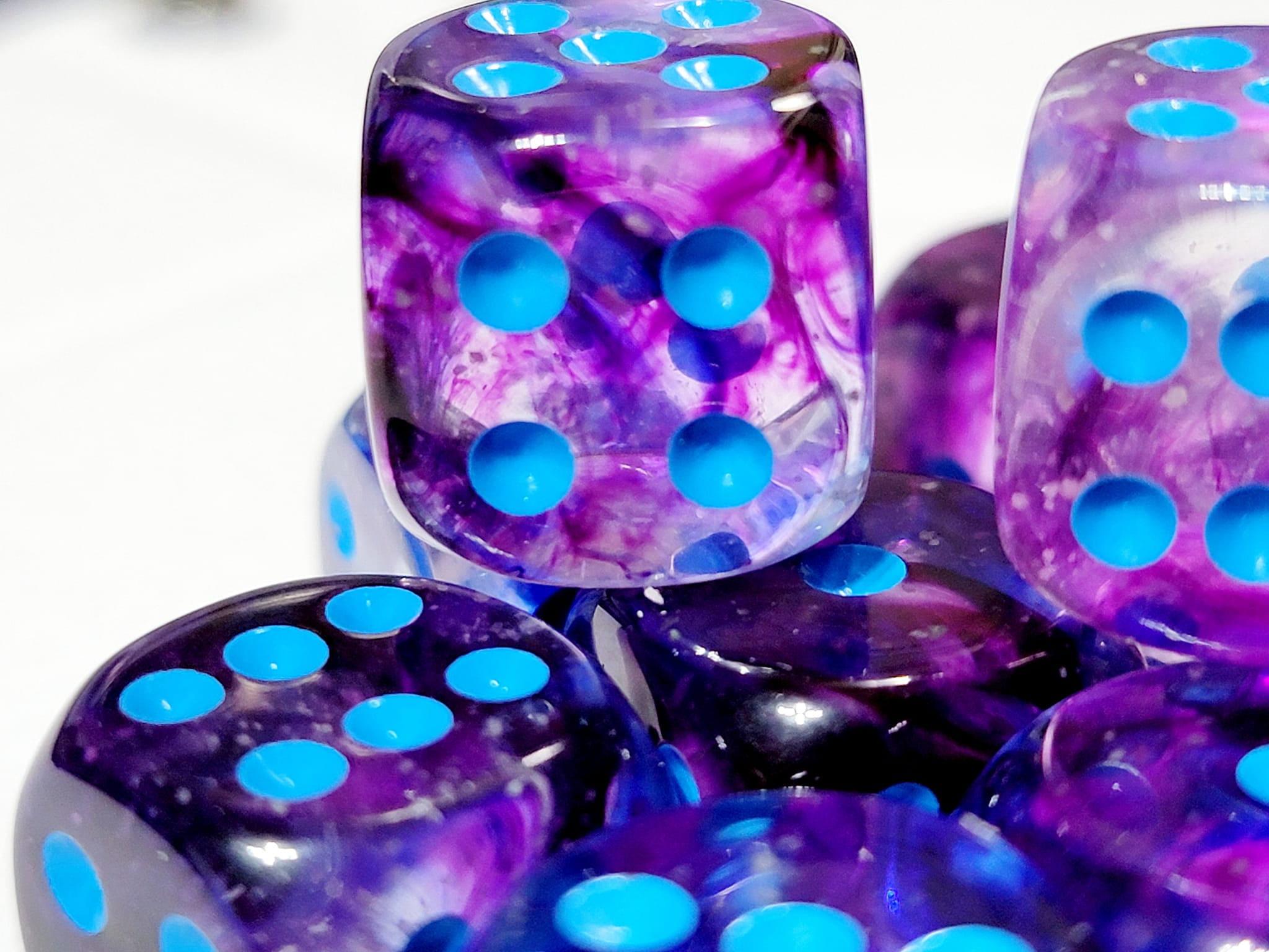 Night's Essence 12d6 DnD Dice Set | Dungeons & Dragons | 12 Six-Sided ...