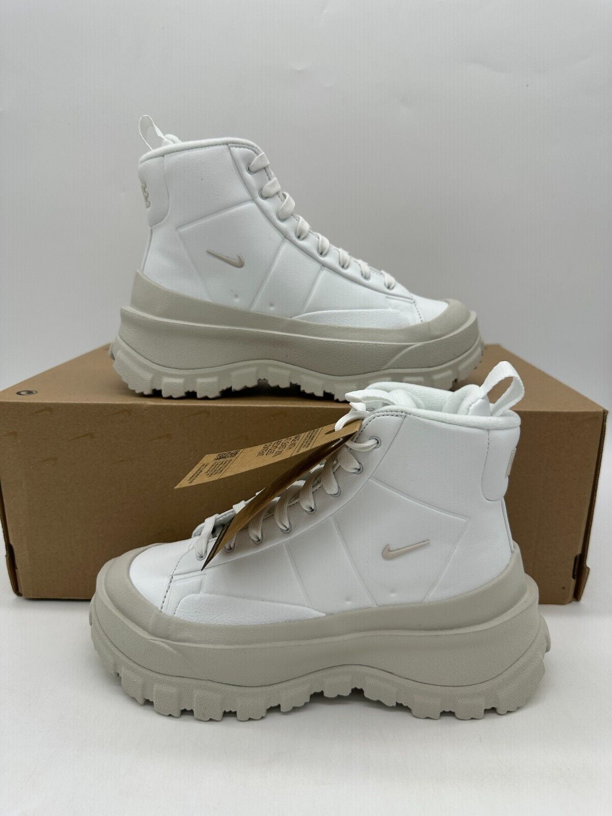 Nike Blazer Roam Mid Women's Size 5 White Grey Platform Boots FQ9065 ...