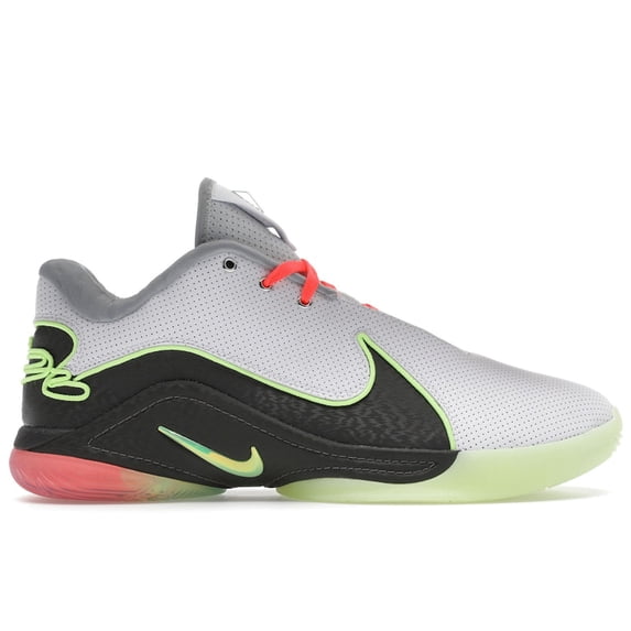 Nike Men's LeBron 22 Moonlight (Translucent Outsole), from StockX ...