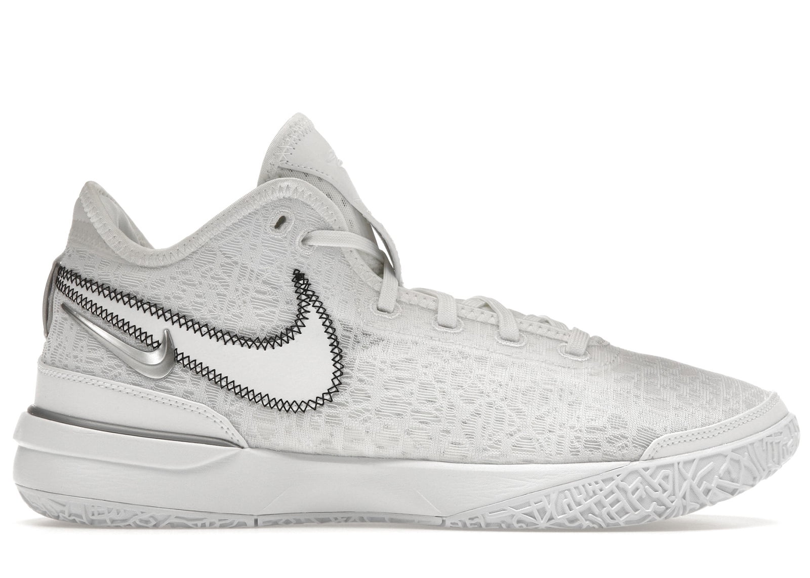 Nike Men's Zoom LeBron NXXT Gen White Metallic Silver Basketball Shoe ...