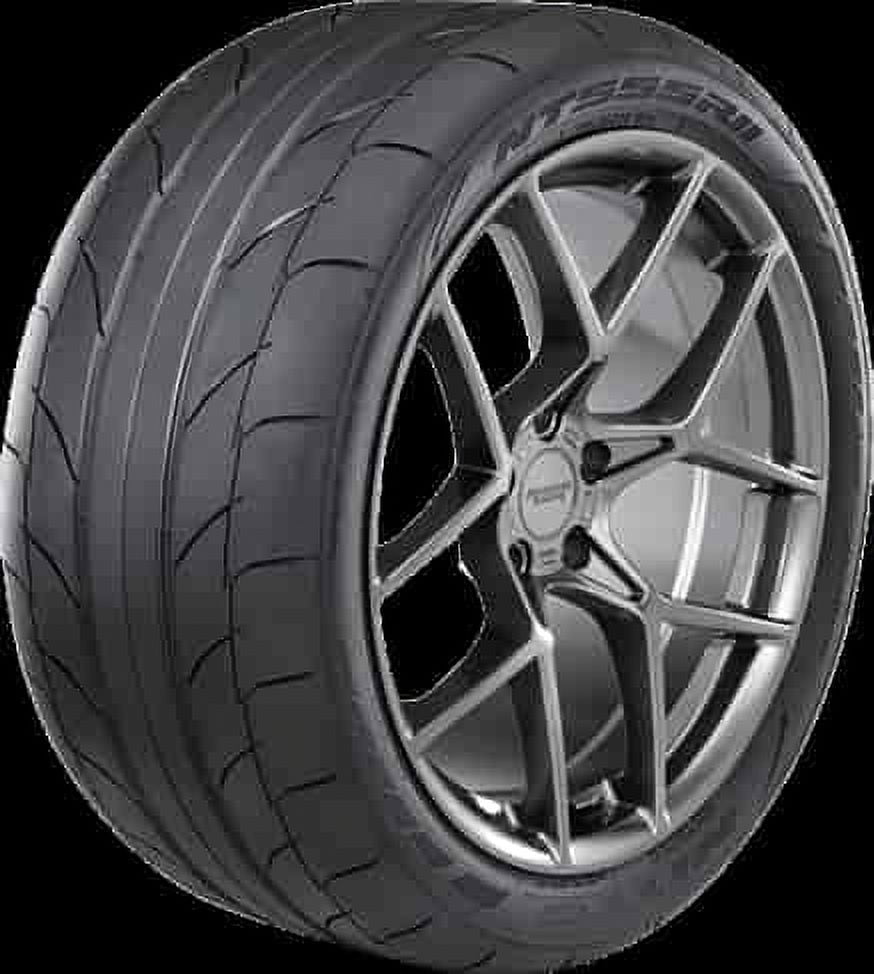 Nitto 108630 NT555RII Drag Radial Tire 315/35R20 Load Index: 106 Speed ...