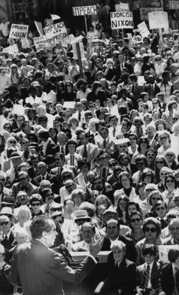 Nixon Presidency. Us President Richard Nixon Addresses A Group Of ...