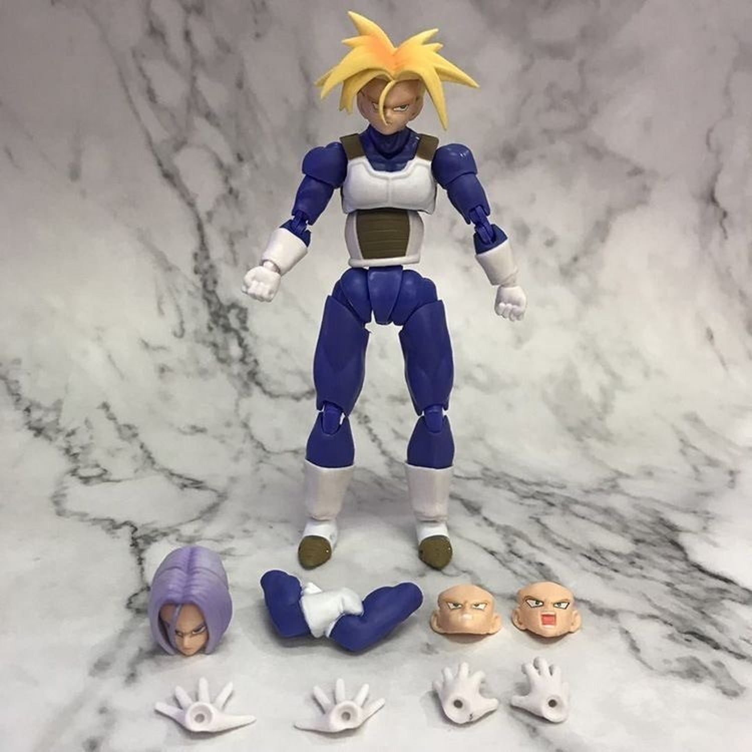 Njube Super Saiyan Trunks (Cell Saga Version) Dragan Bal （7" Scale）PVC ...