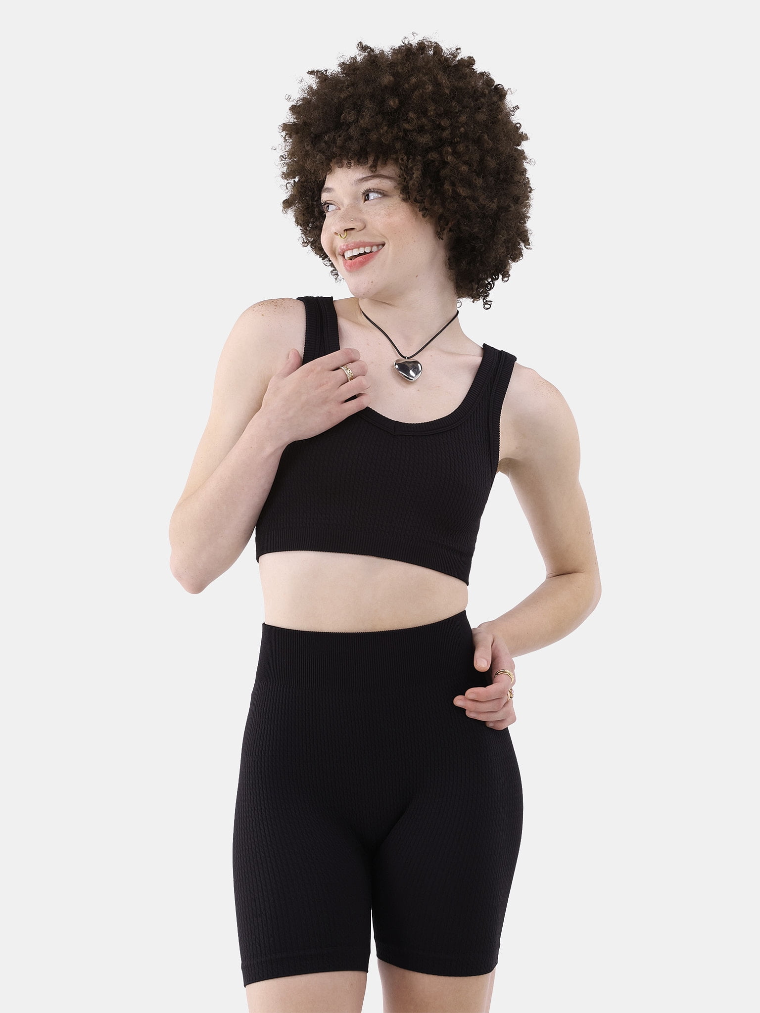 No Boundaries Seamless Cropped Tank Top and Shorts Set, 2-Piece, Women ...