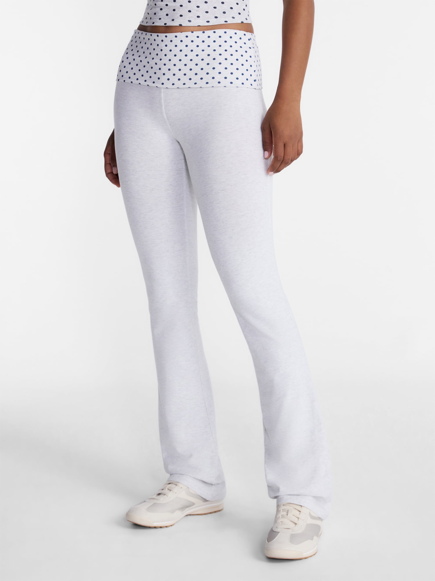 No Boundaries Flare Pants with Foldover Waistband, 32'' Inseam, Women's ...