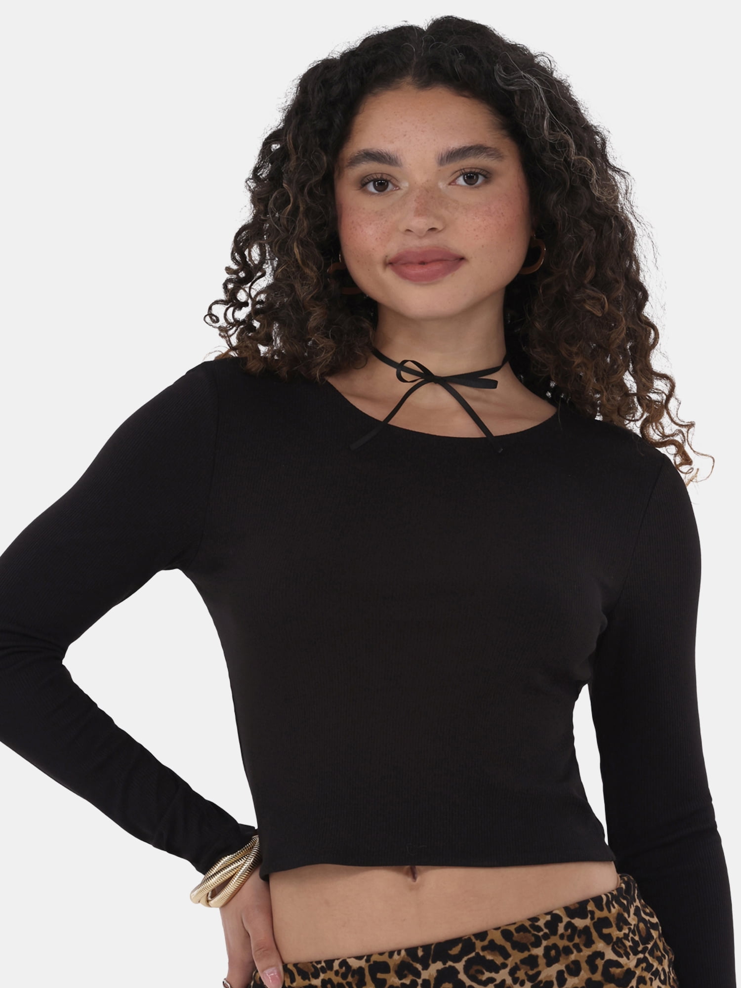 No Boundaries Double Layer Crew Tee, Women's - Walmart.com