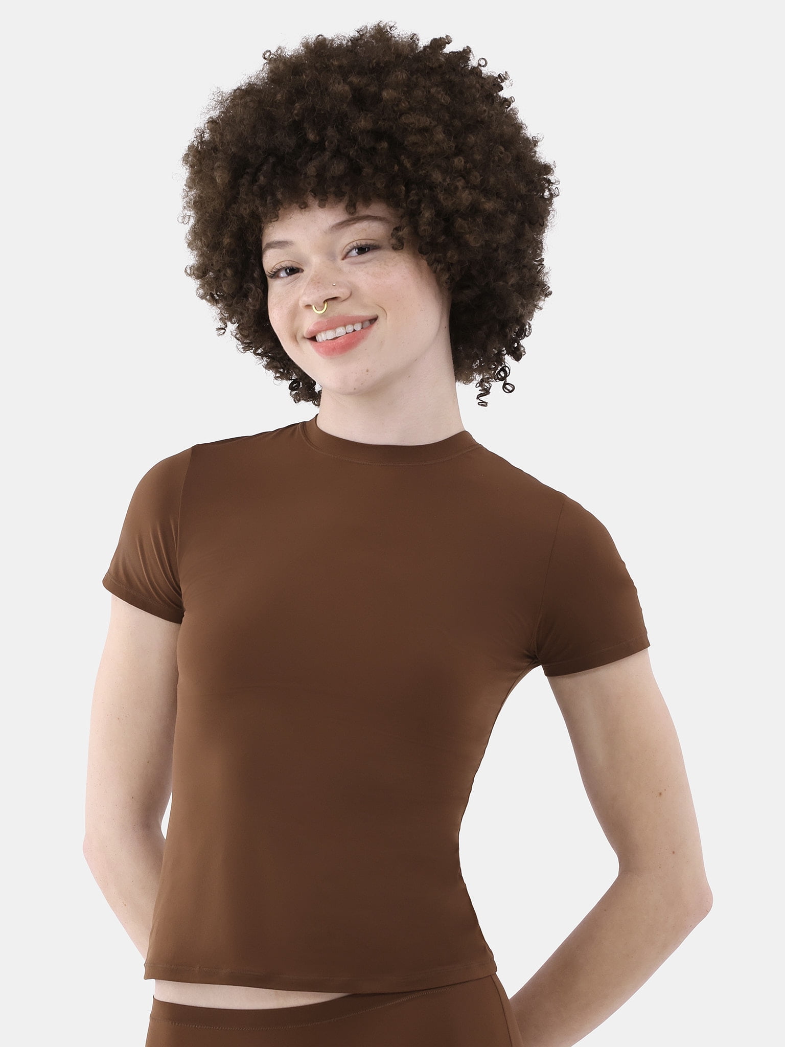 No Boundaries Women's Fit Stretch Short Sleeve T-Shirt, Fitted All-Way ...