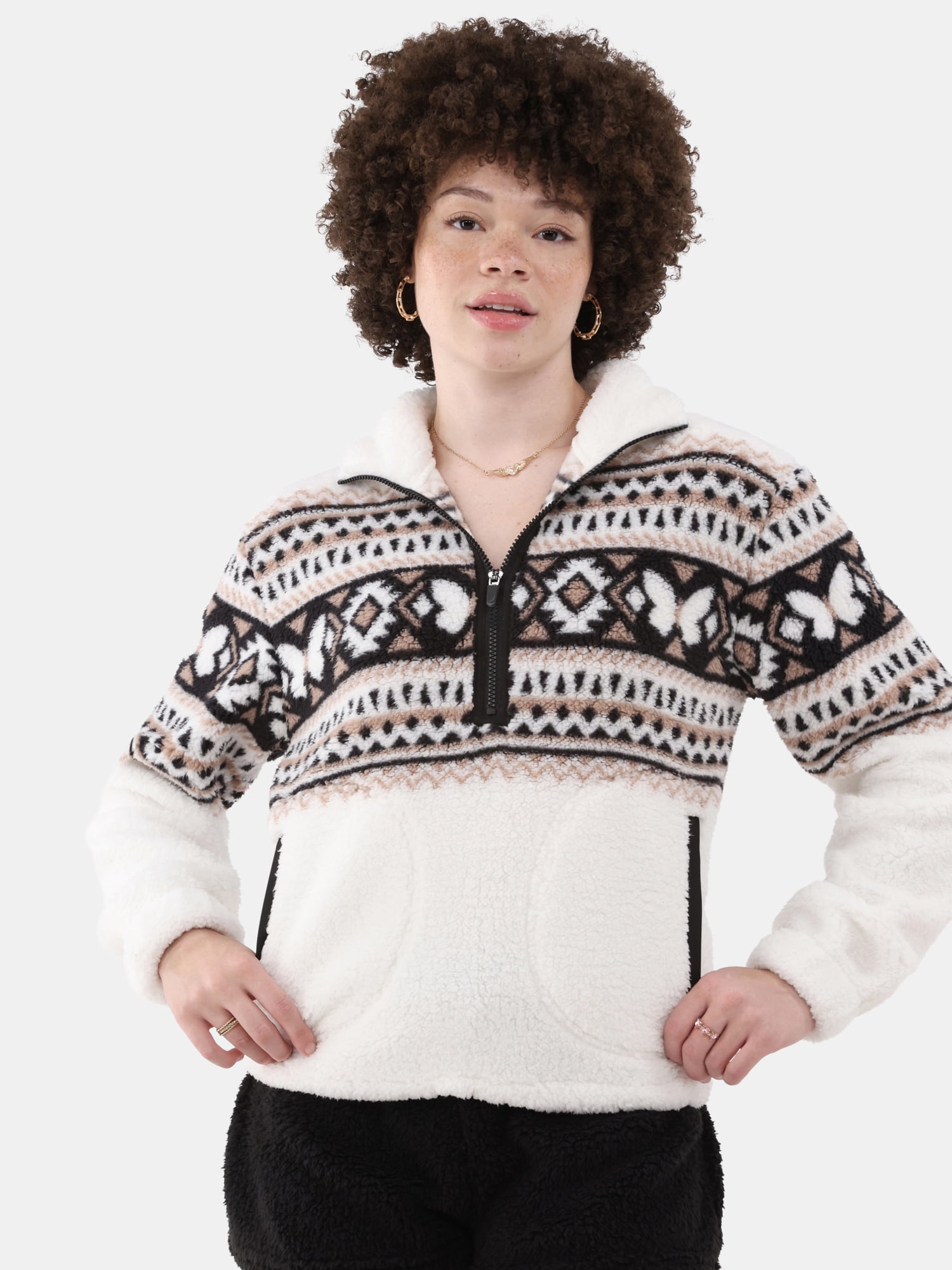 No Boundaries Half Zip Plush Pullover with Pockets, Women's and Women's Plus - Walmart.com