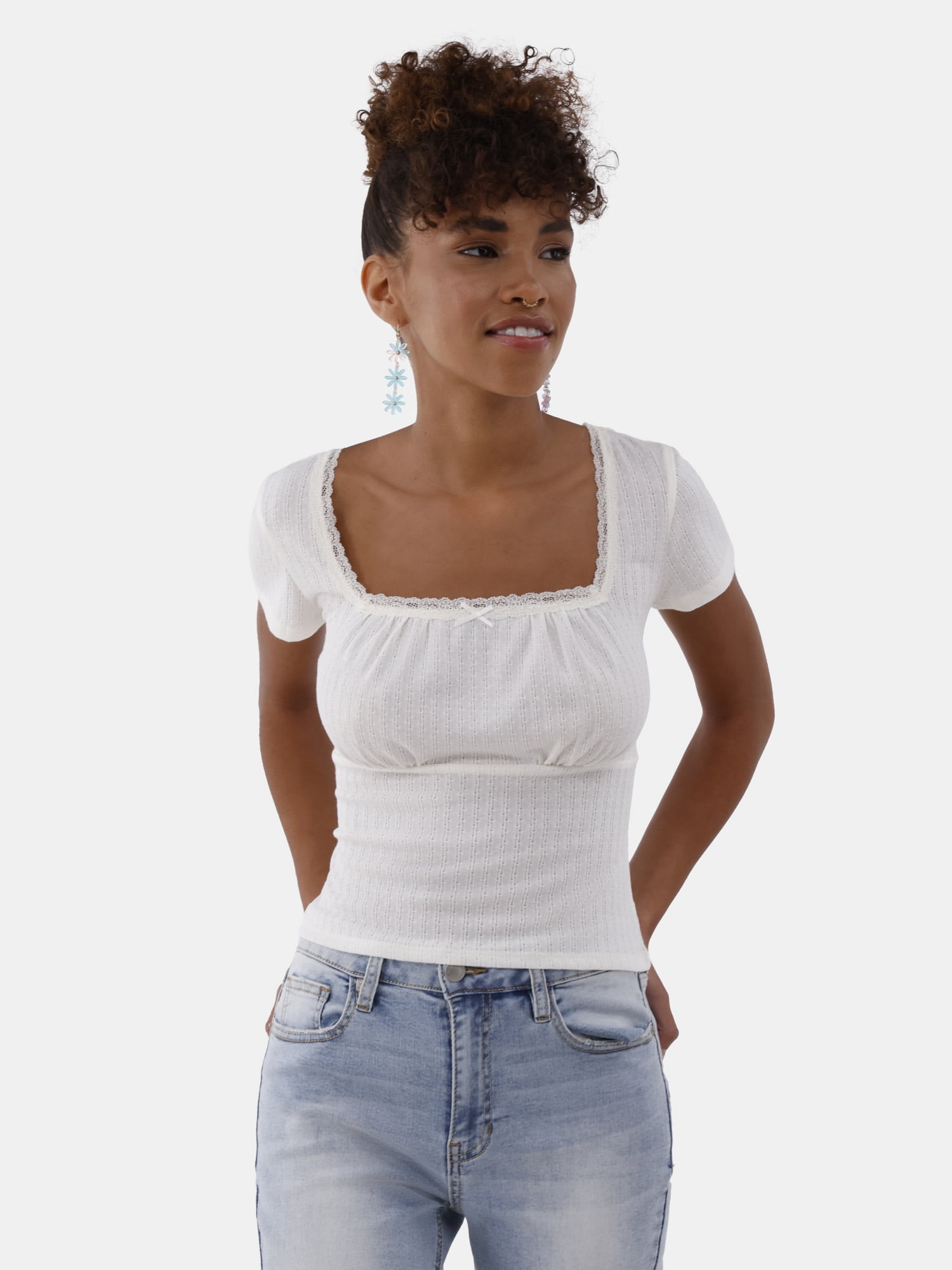 No Boundaries Square Neck Top, Women's and Women's Plus - Walmart.com