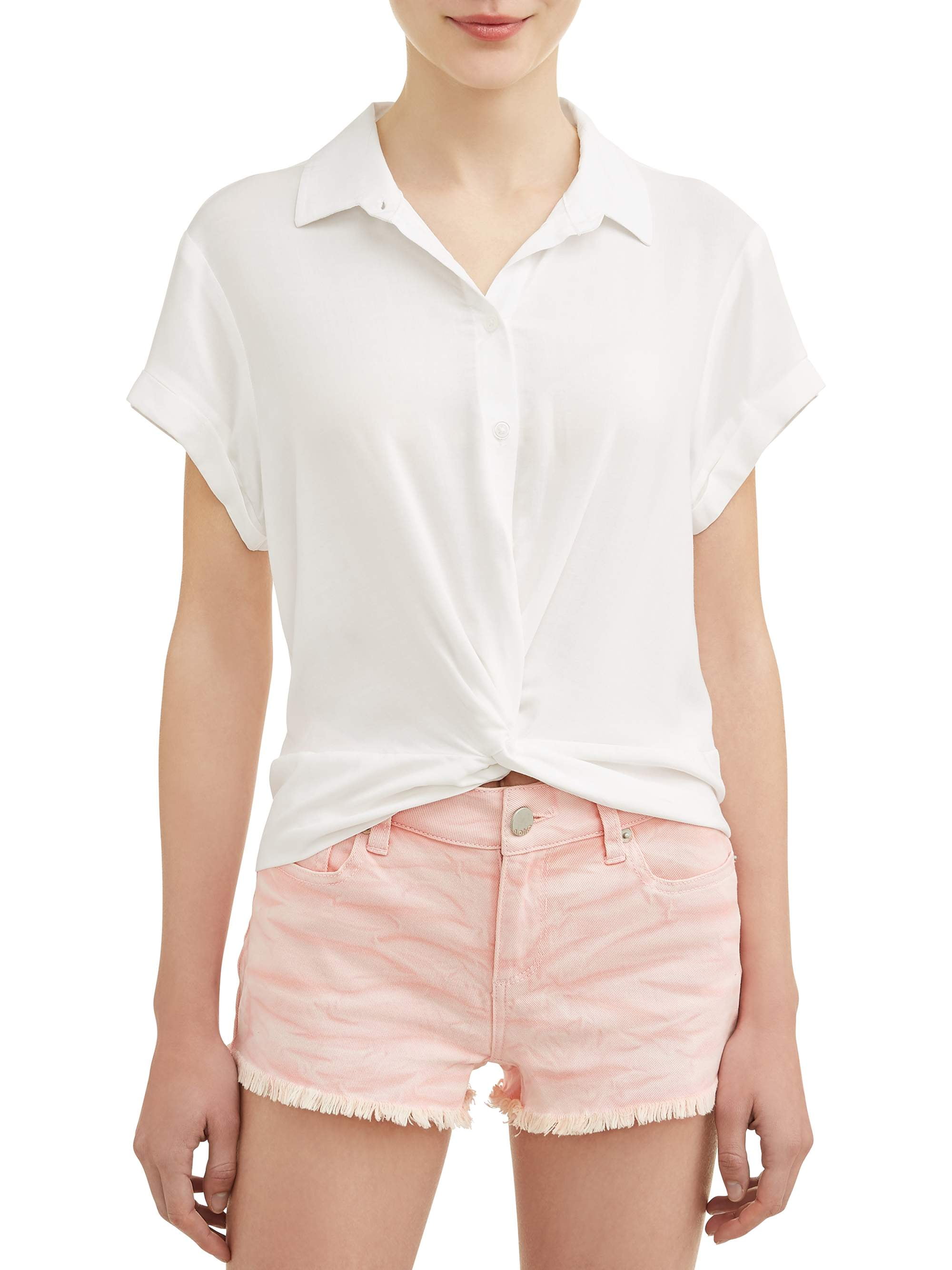 No Boundaries Juniors' short sleeve button twist front blouse - Walmart.com
