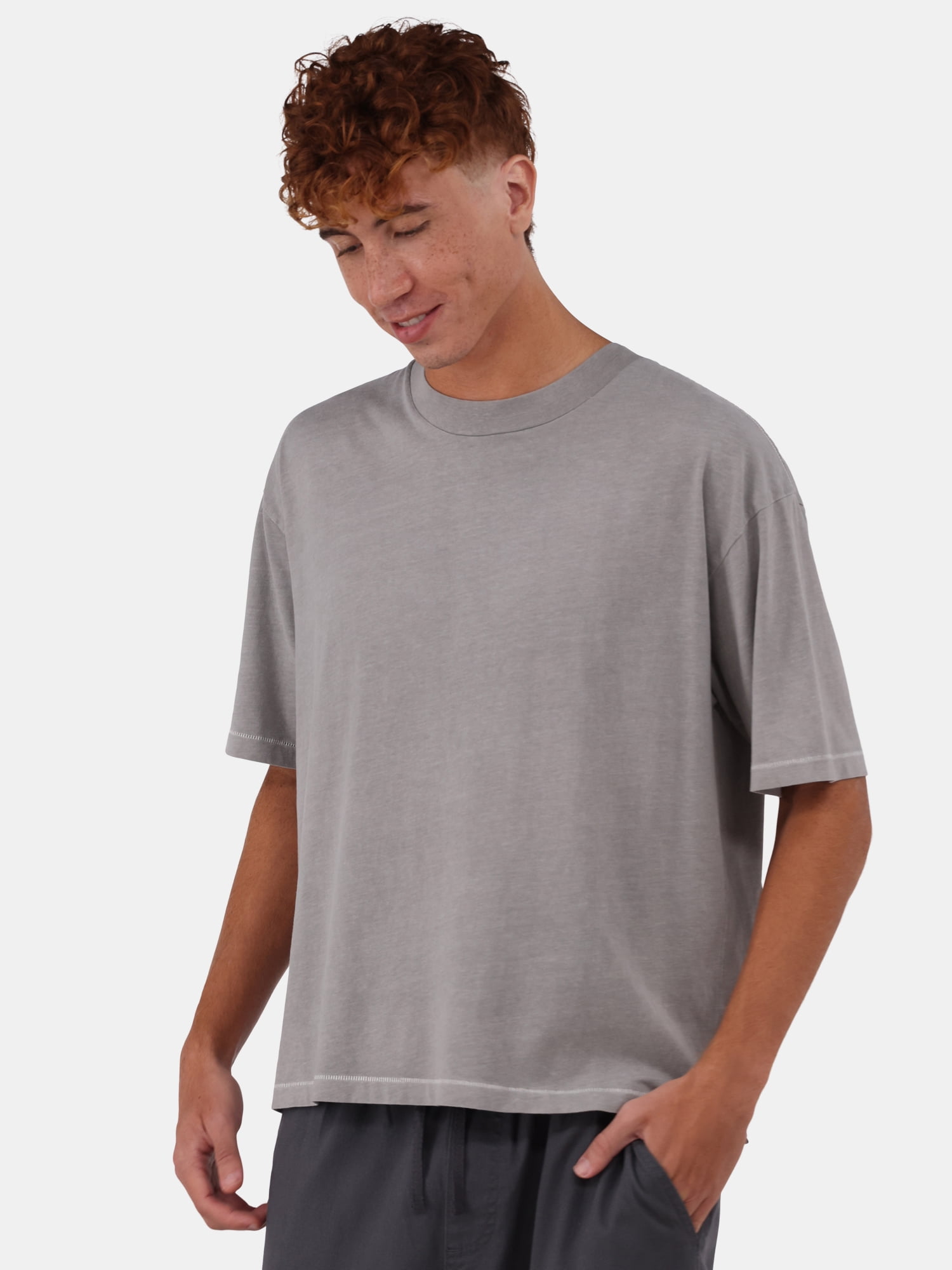 No Boundaries Men's Boxy Cropped Tee, Oversized Fit, Cotton, Sizes XS ...