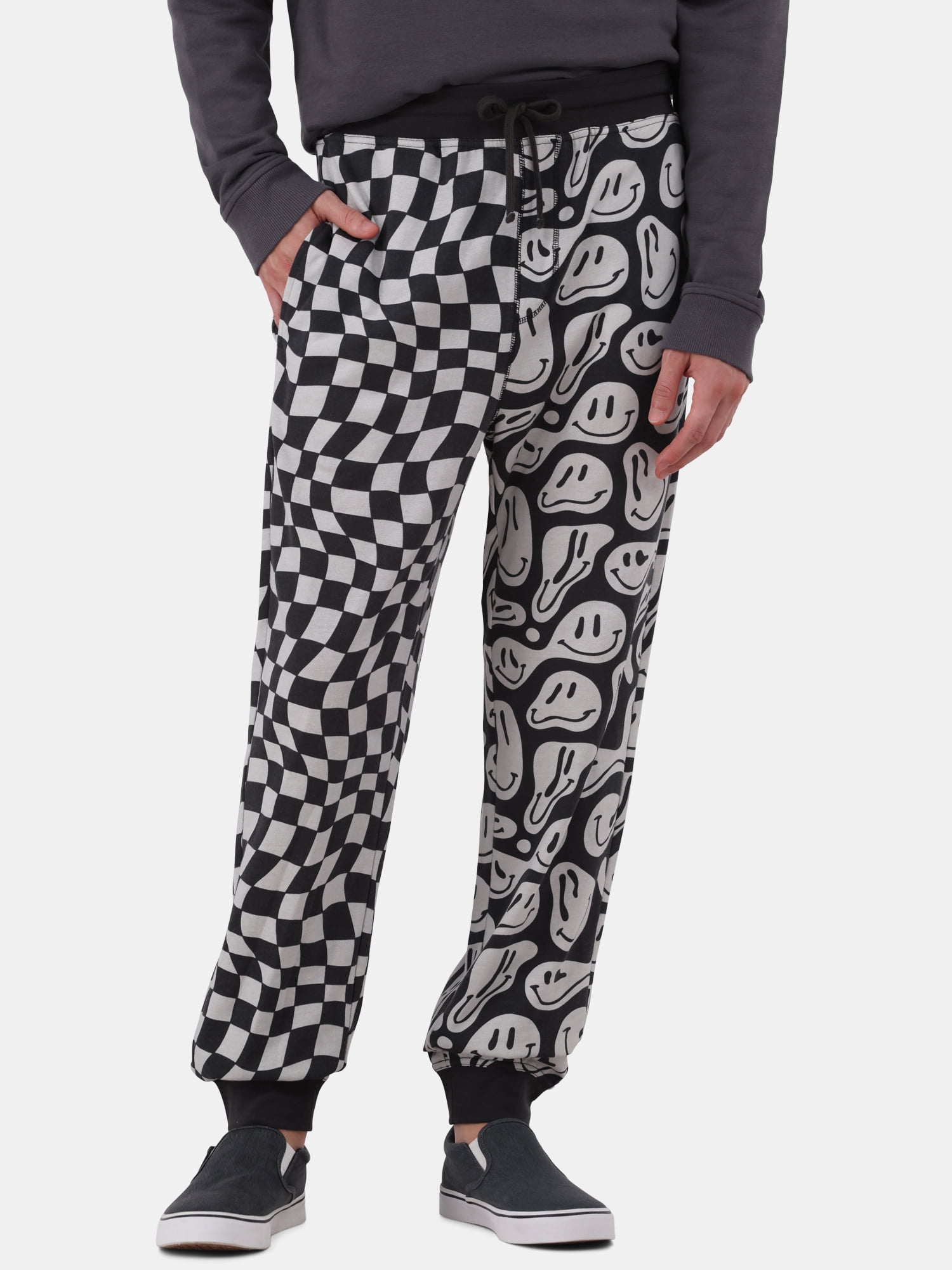 No Boundaries Men's Lounge Joggers, Checkered Smiles Graphic Print ...