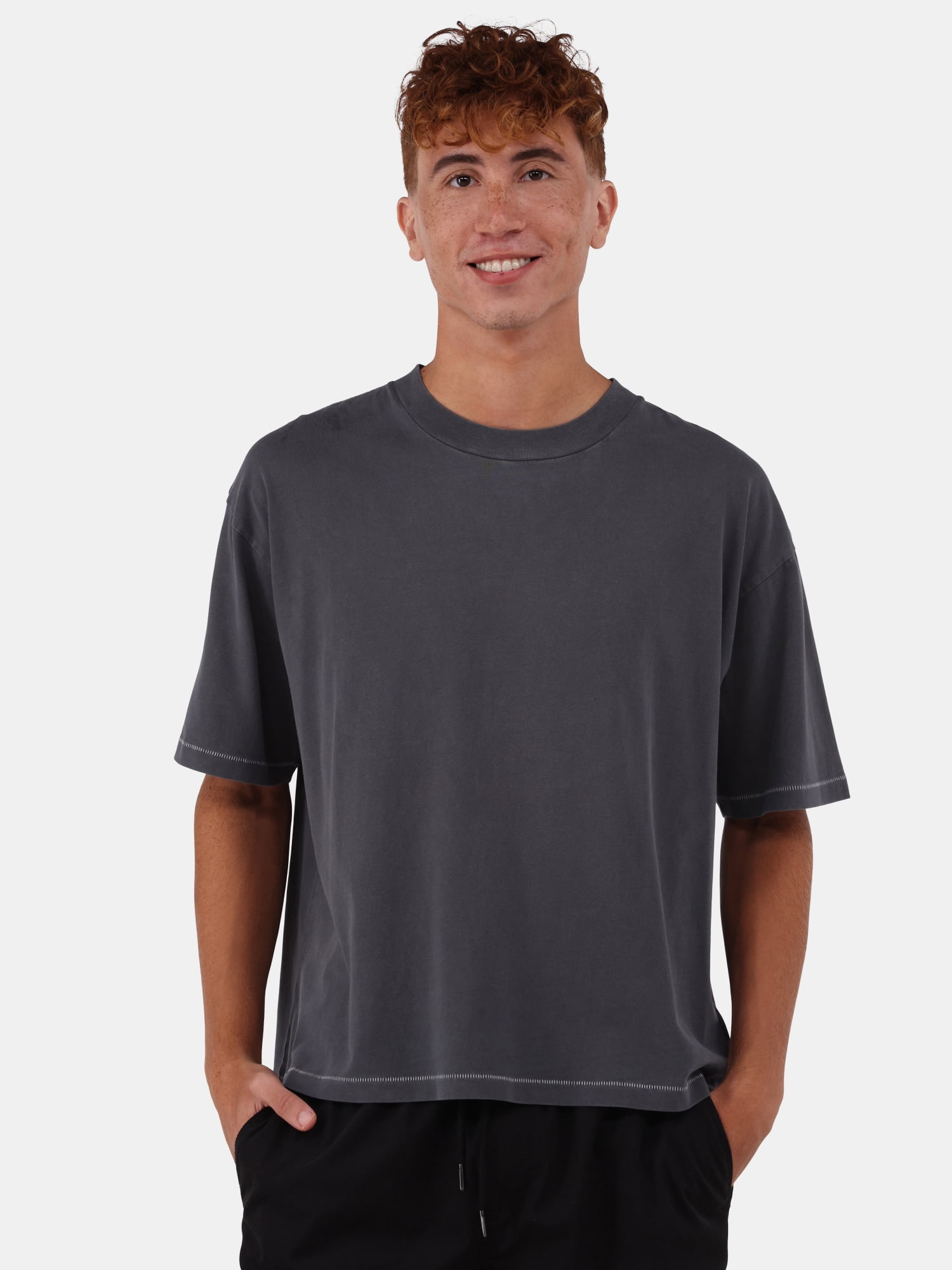 No Boundaries Men's & Big Men's Boxy Cropped Tee, Sizes XS-5XL - Walmart.com