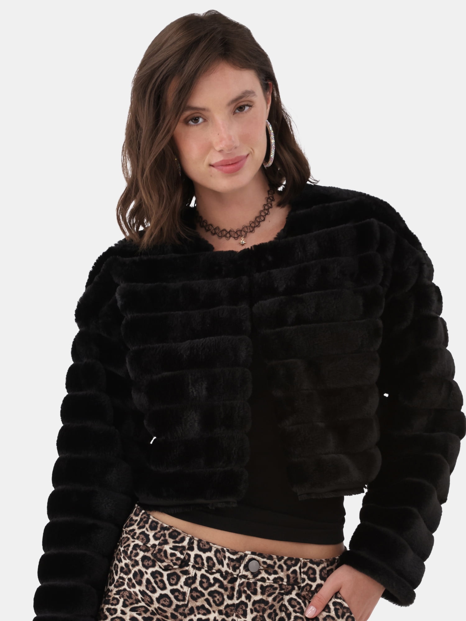 No Boundaries Quilted Faux Fur Jacket, Women's and Women's Plus - Walmart.com