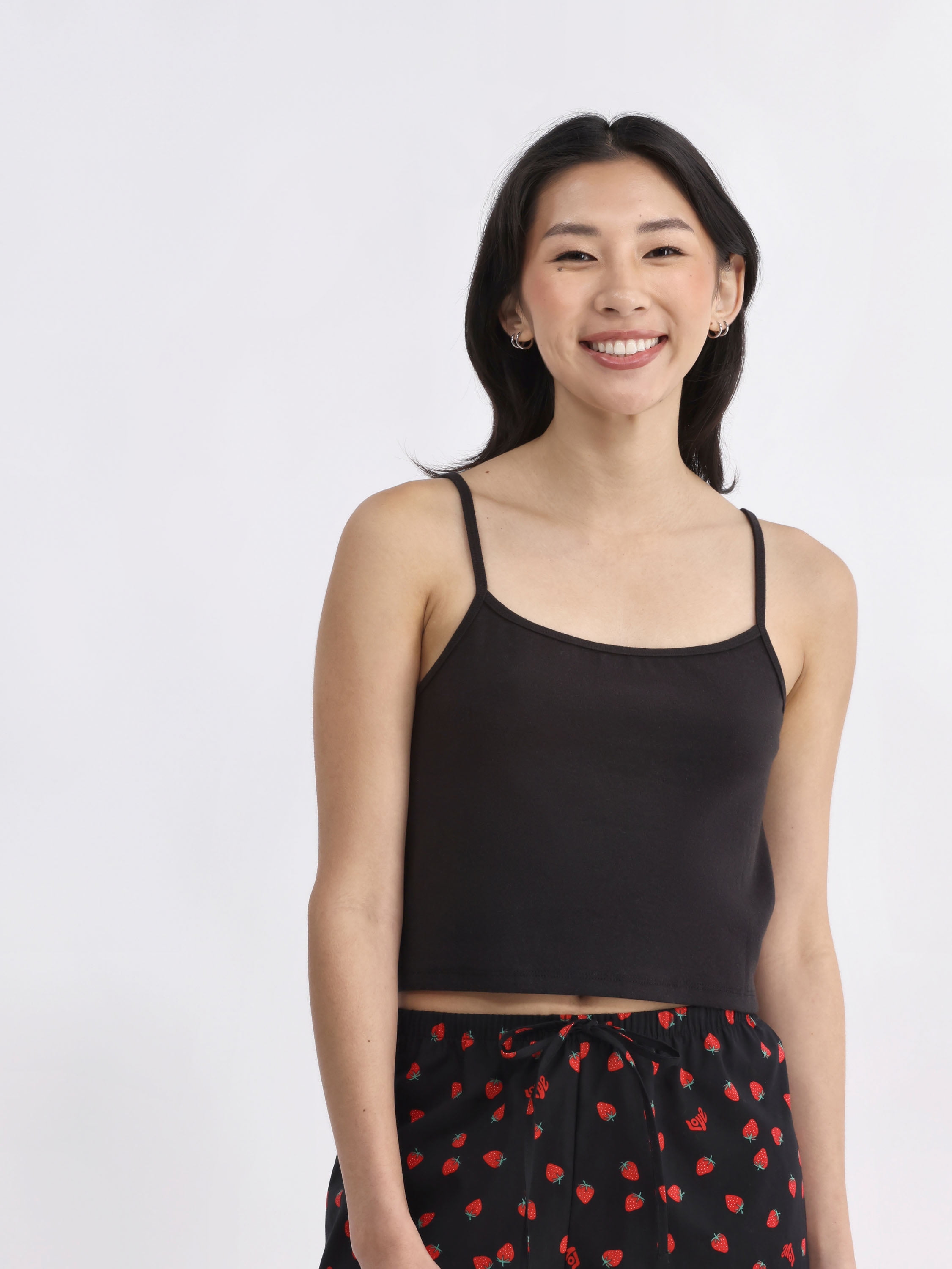No Boundaries Ribbed Sleep Cropped Cami, Women’s - Walmart.com