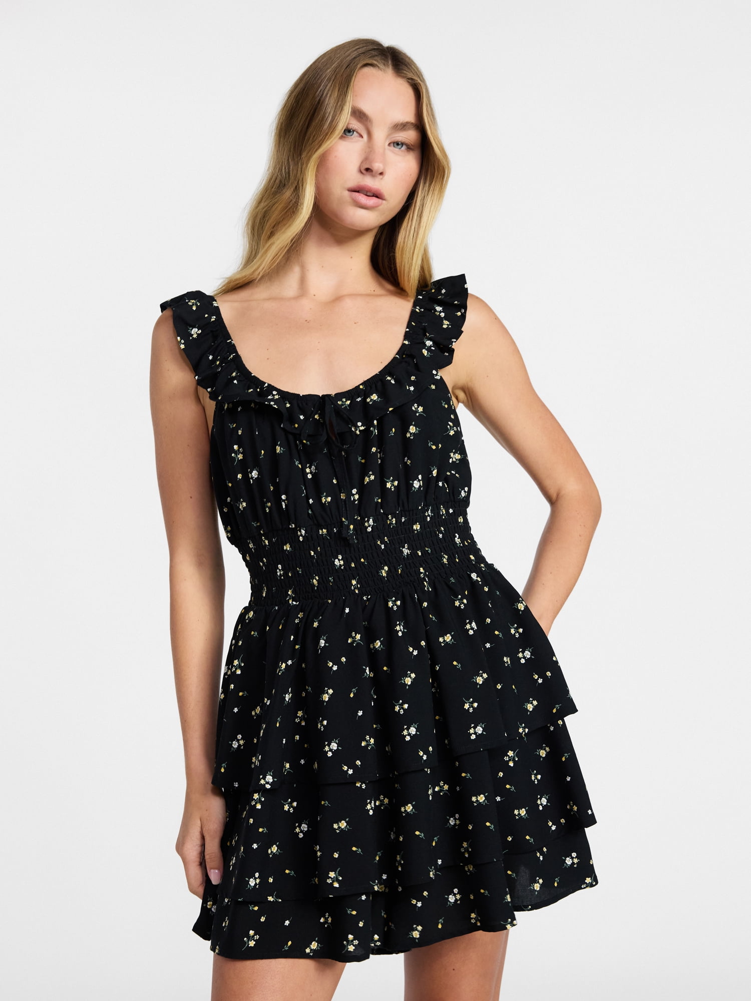 No Boundaries Ruffle Smocked Waist Romper, Women’s XXS-XXL - Walmart.com