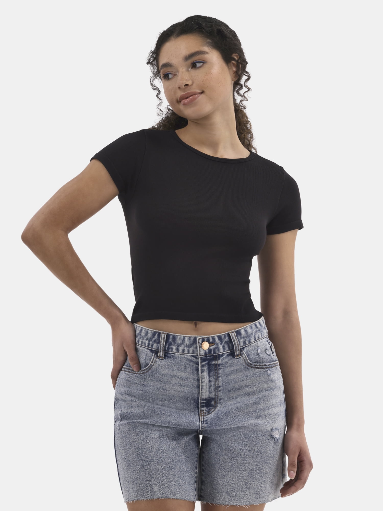 No Boundaries Seamless Crop Top with Short Sleeves for Women, Cropped ...
