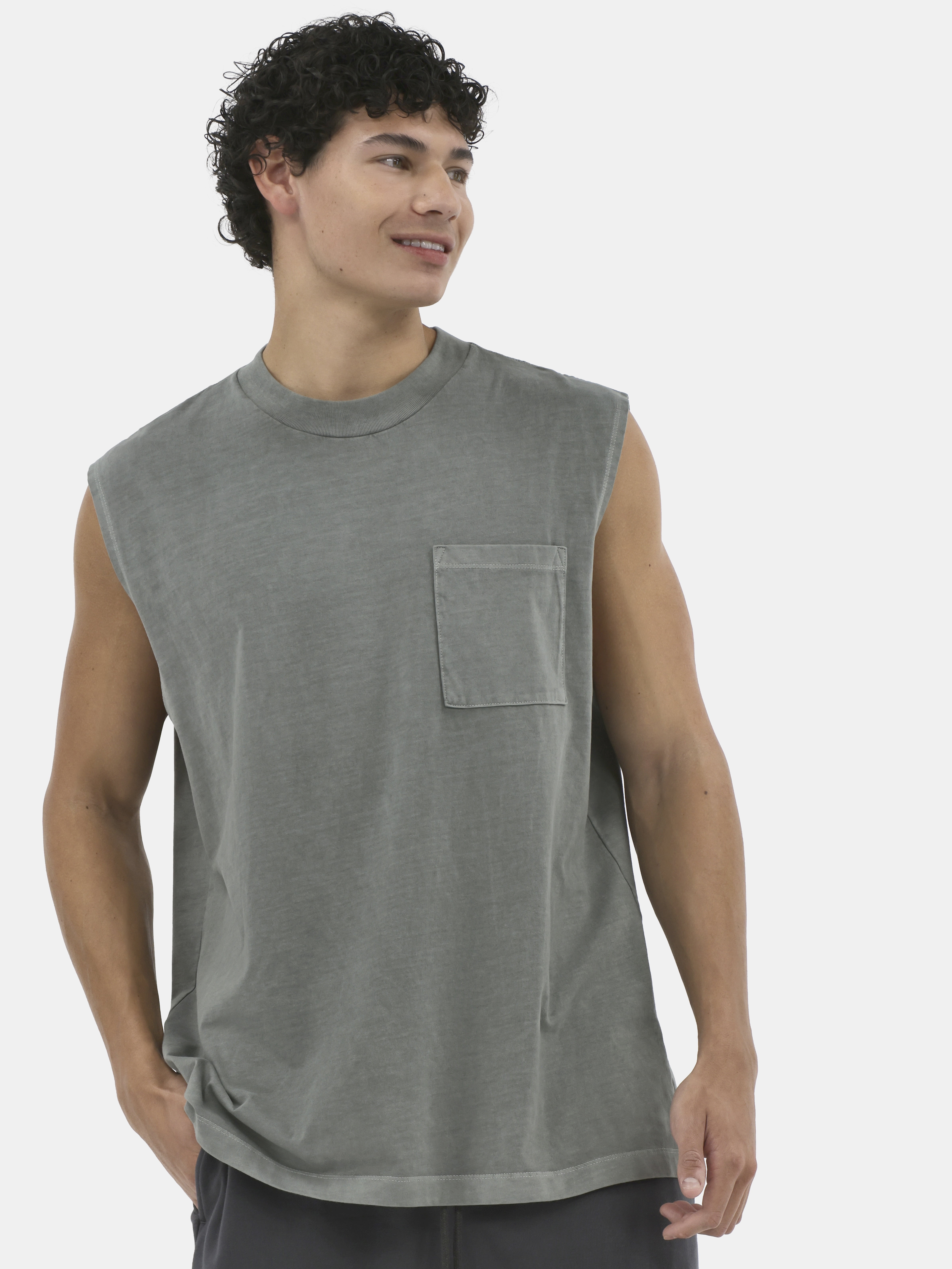 No Boundaries Sleeveless Muscle Tee Tank Top, Men's & Big Men's ...
