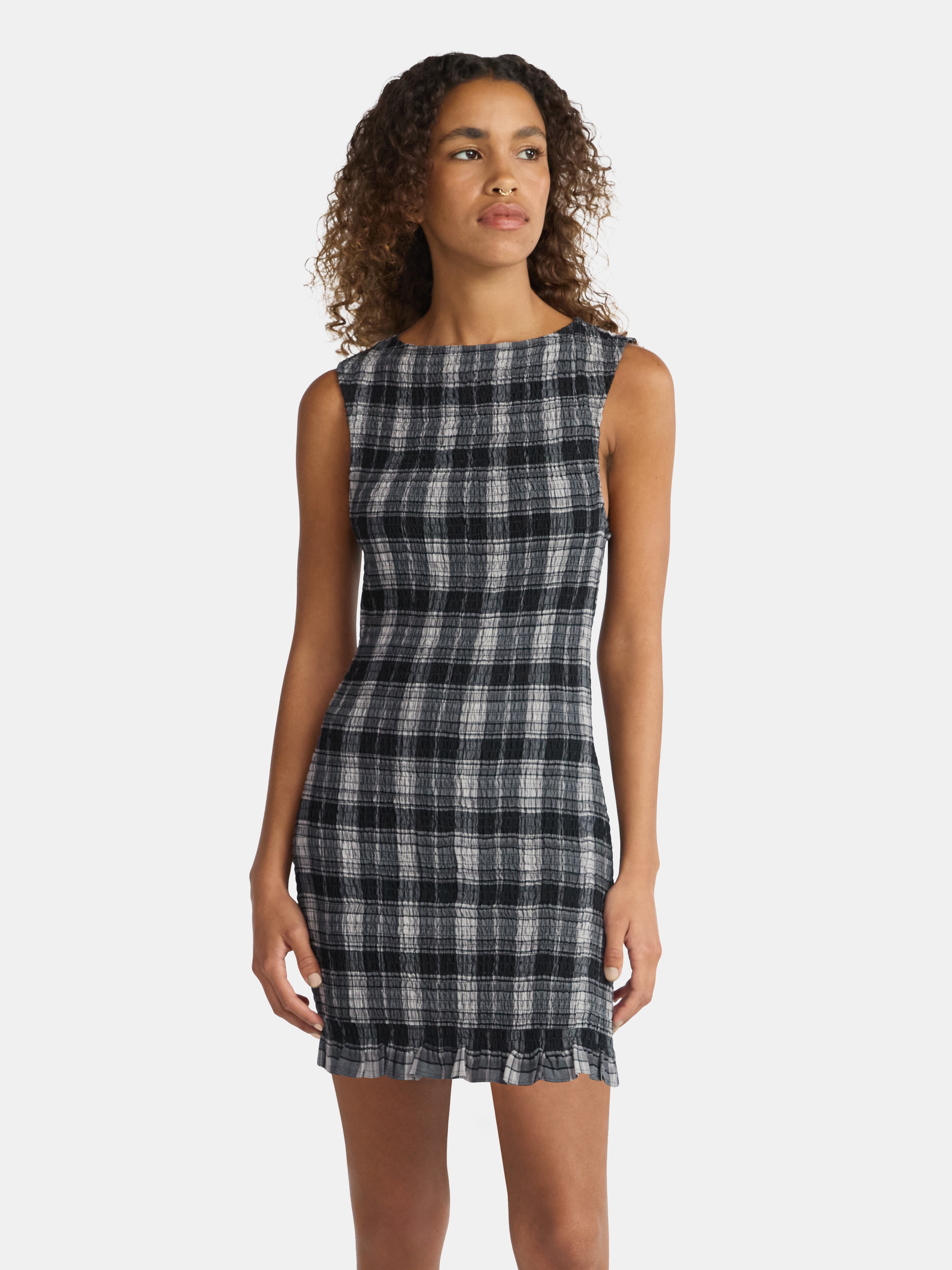 No Boundaries Sleeveless Smocked Mini Dress, Women's - Walmart.com