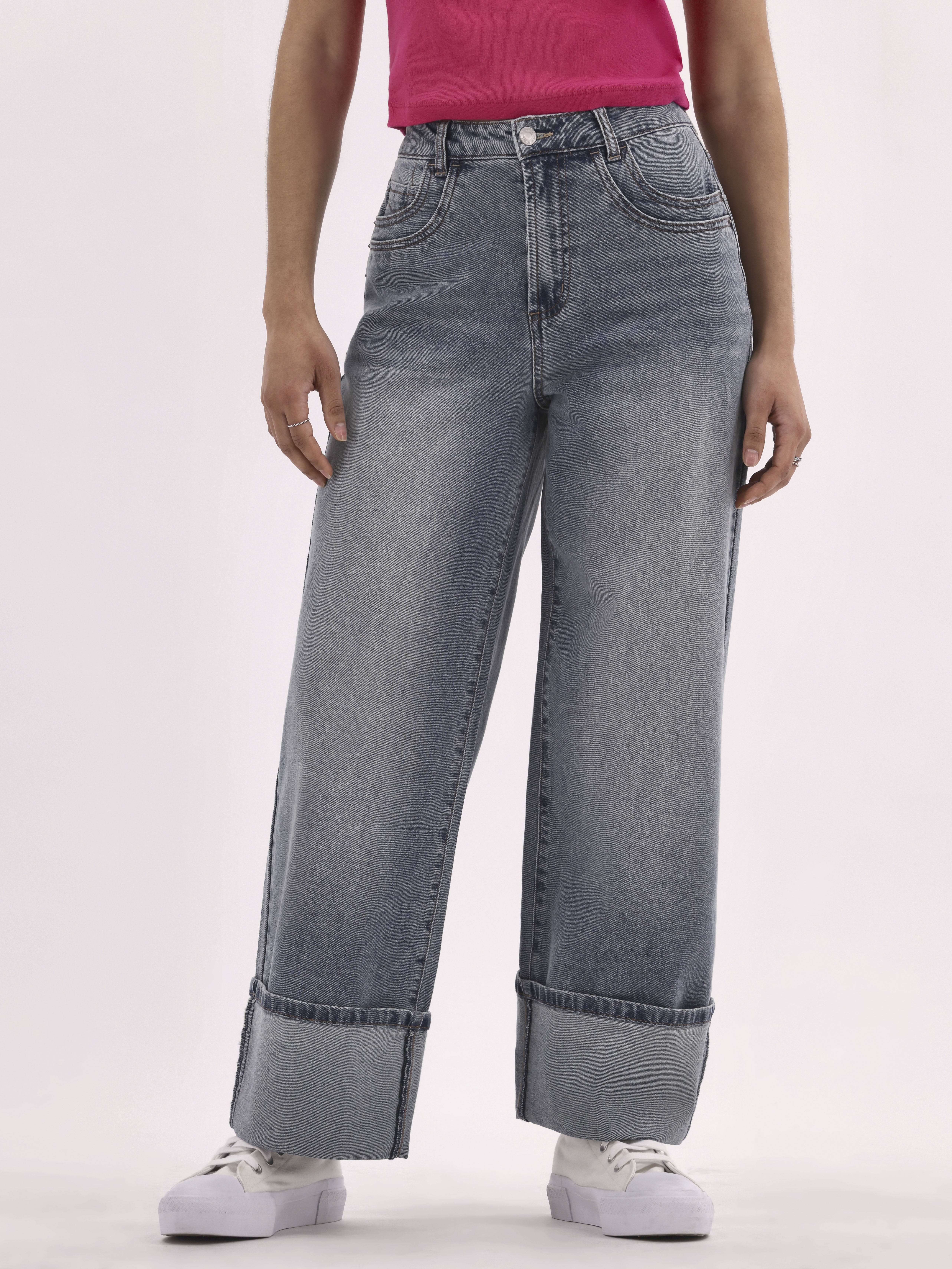 No Boundaries Slouchy High Cuff Jeans, 28'' inseam, Women's - Walmart.com