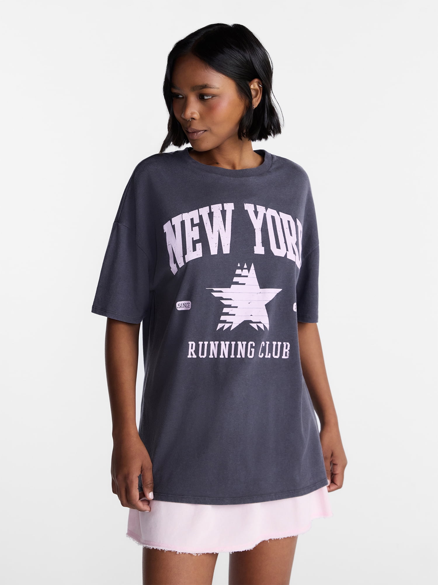 No Boundaries Washed Graphic Boyfriend Tee, Women's XXS-XXL - Walmart.com