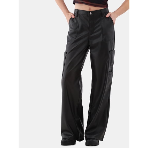 No Boundaries Women’s Wide Leg Cargo Pants, Faux-Leather Finish ...