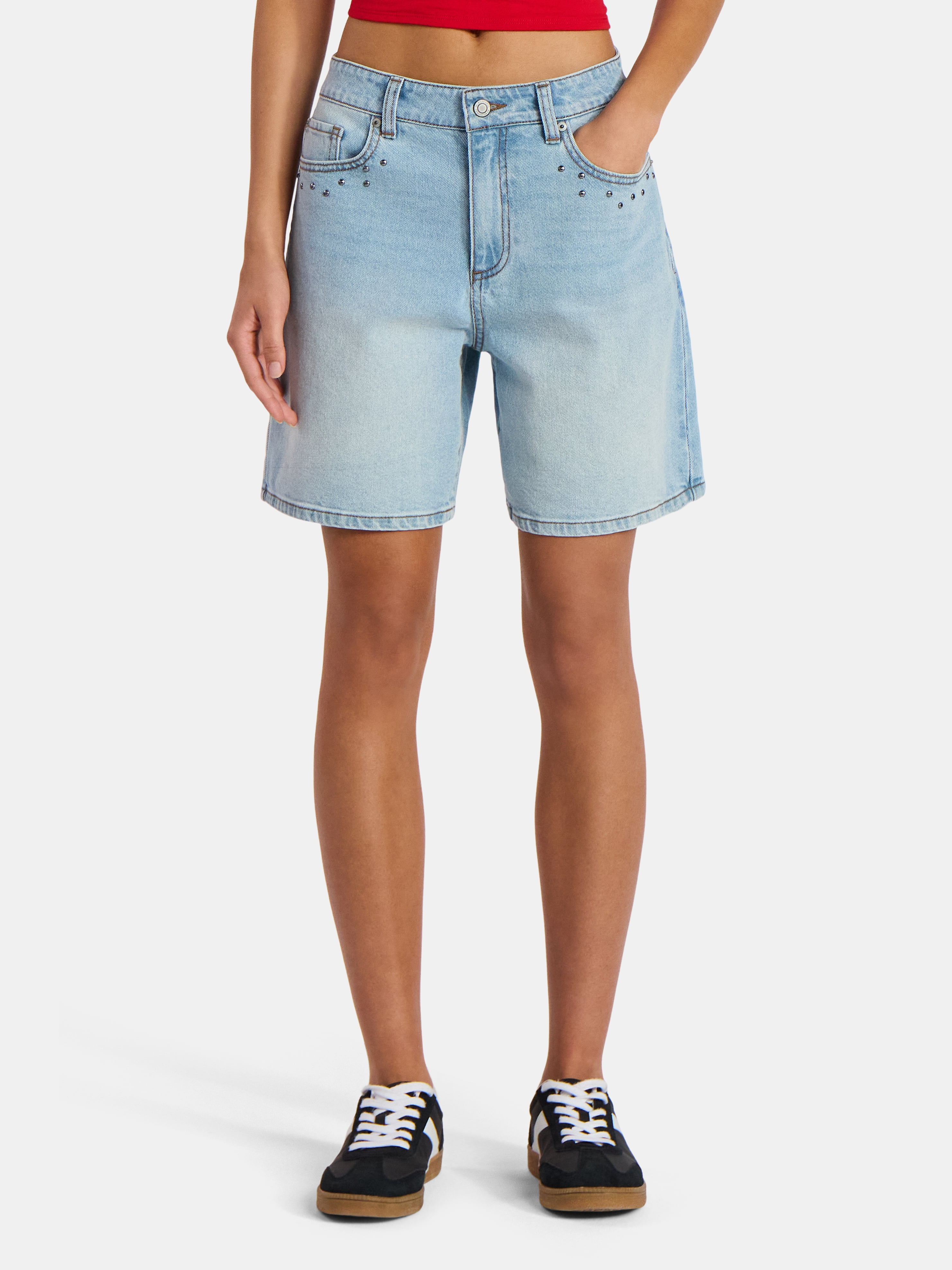 No Boundaries Relaxed Studded Denim Shorts, 7" Inseam, Women's ...