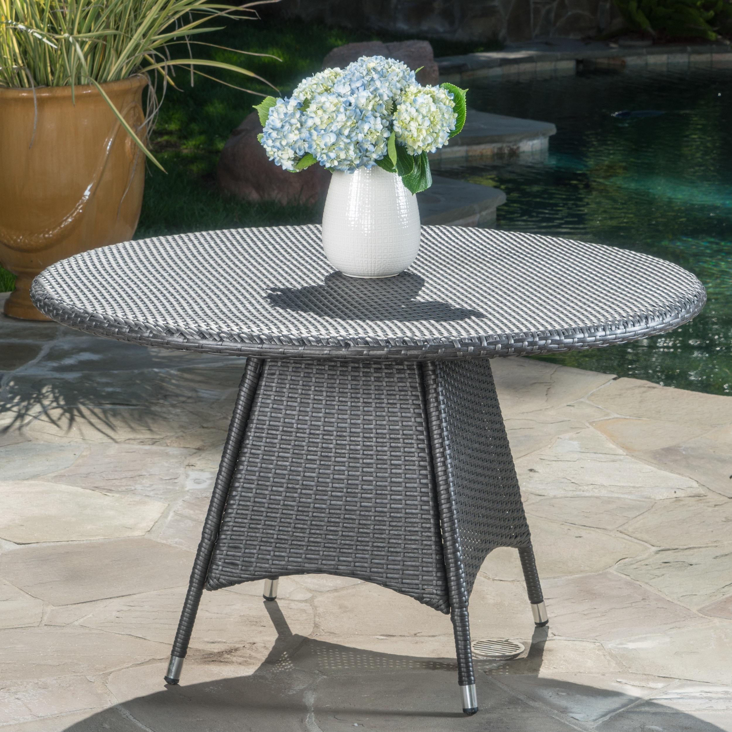 Noble House Ramsey 46.50" Iron Round Outdoor Dining Table, Gray ...