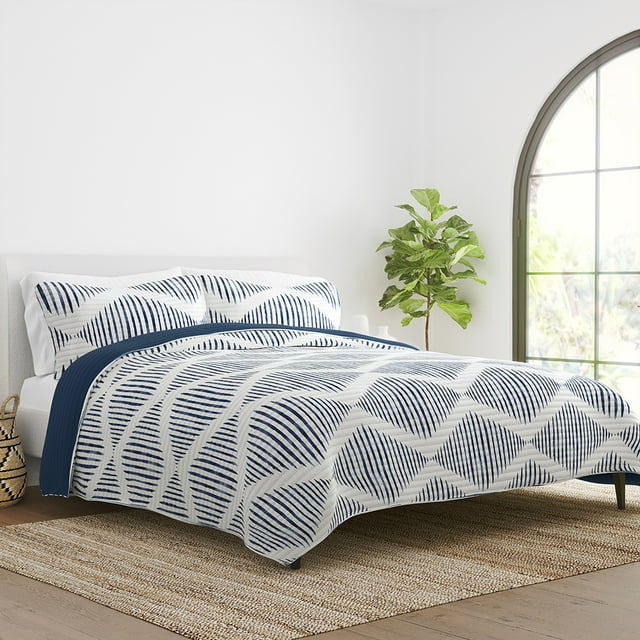 Noble Linens Navy 3 Piece Distressed Diamond Reversible Microfiber ...