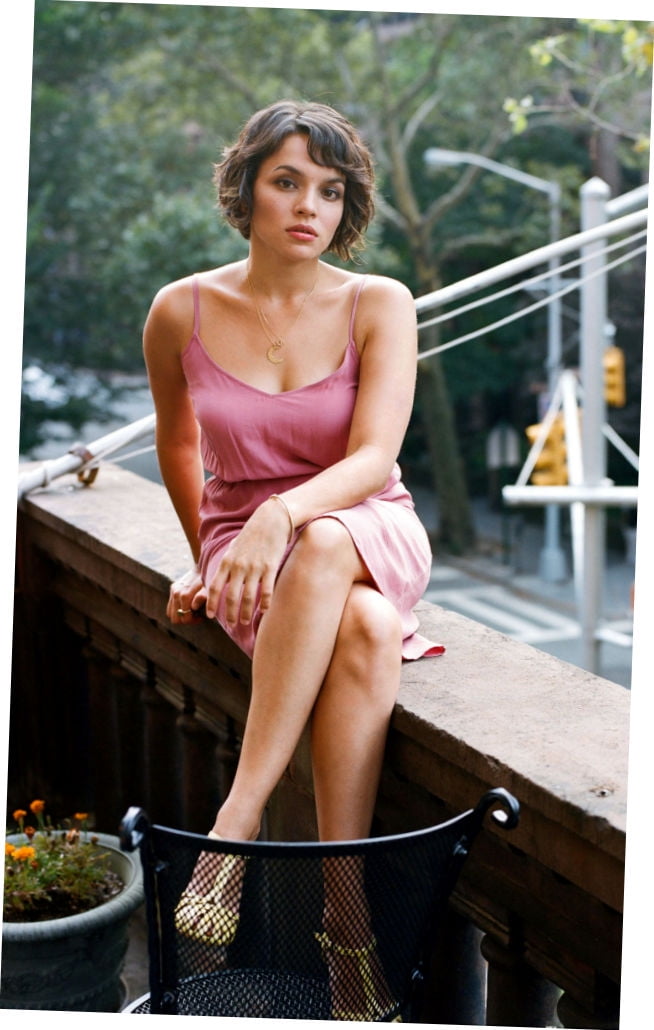 Norah Jones Poster 16x24 Poster Medium Art Poster 16x24 #421410 Unframed, Age: Adults Best ...
