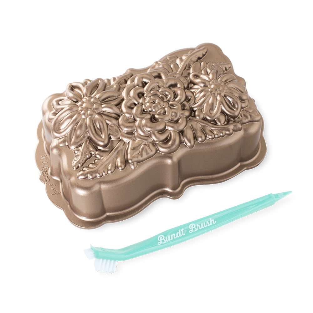 Nordic Ware Wildflower Loaf and Bundt® Cleaning Tool Set - Walmart.com